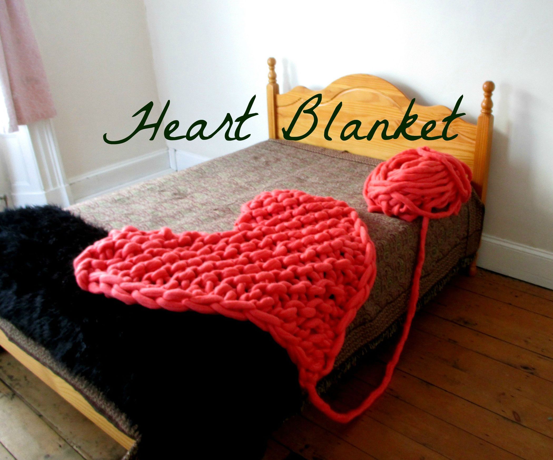 Giant Heart Blanket (or Rug) : 3 Steps (with Pictures) - Instructables