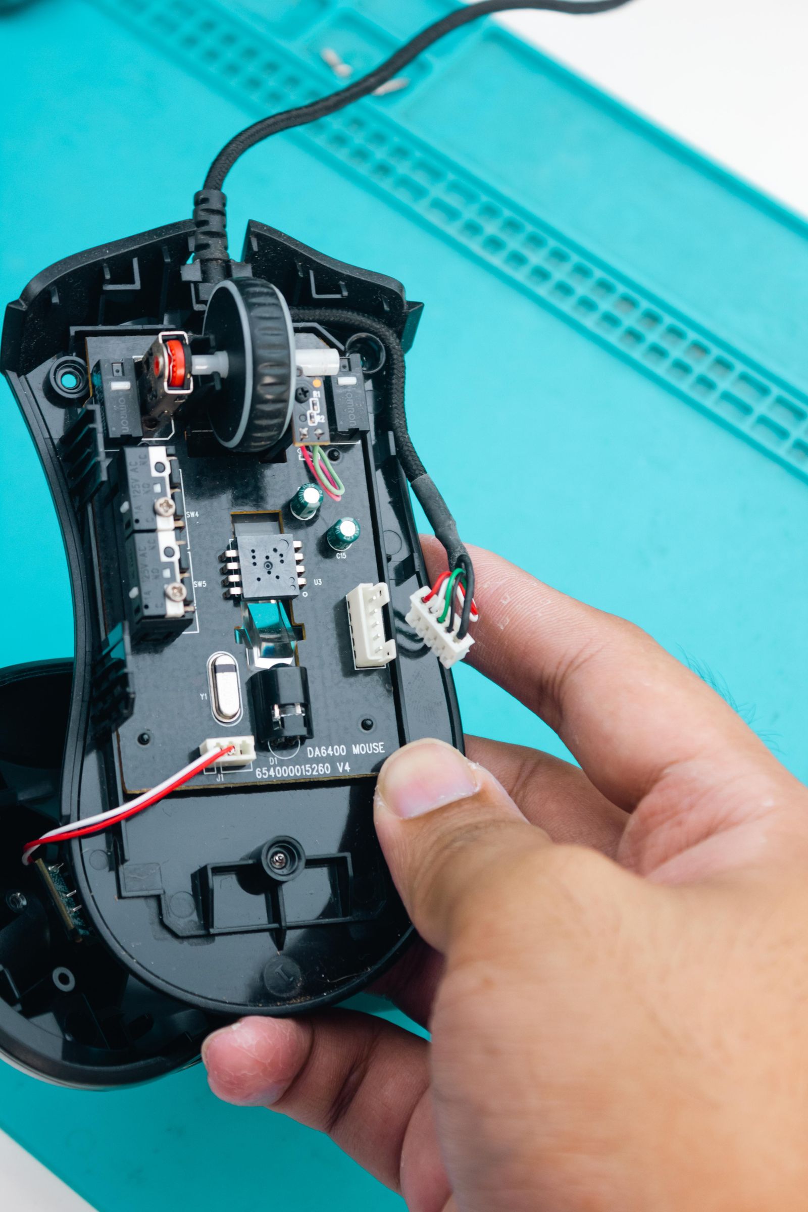 How to Fix a Broken Gaming Mouse Clicker! : 10 Steps (with Pictures ...