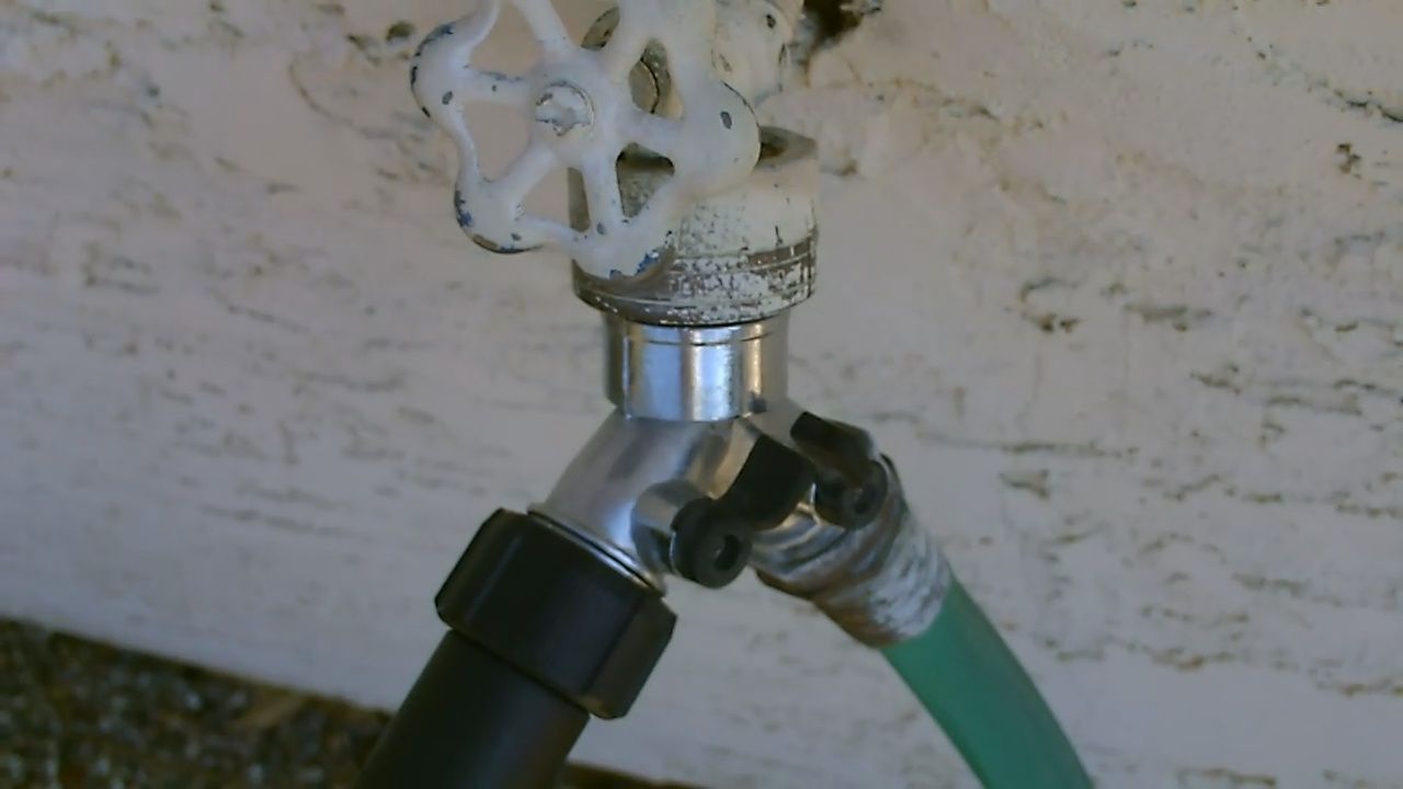 Solar Hot Water Shower - DIY Solar Shower - (using Black Poly Water ...