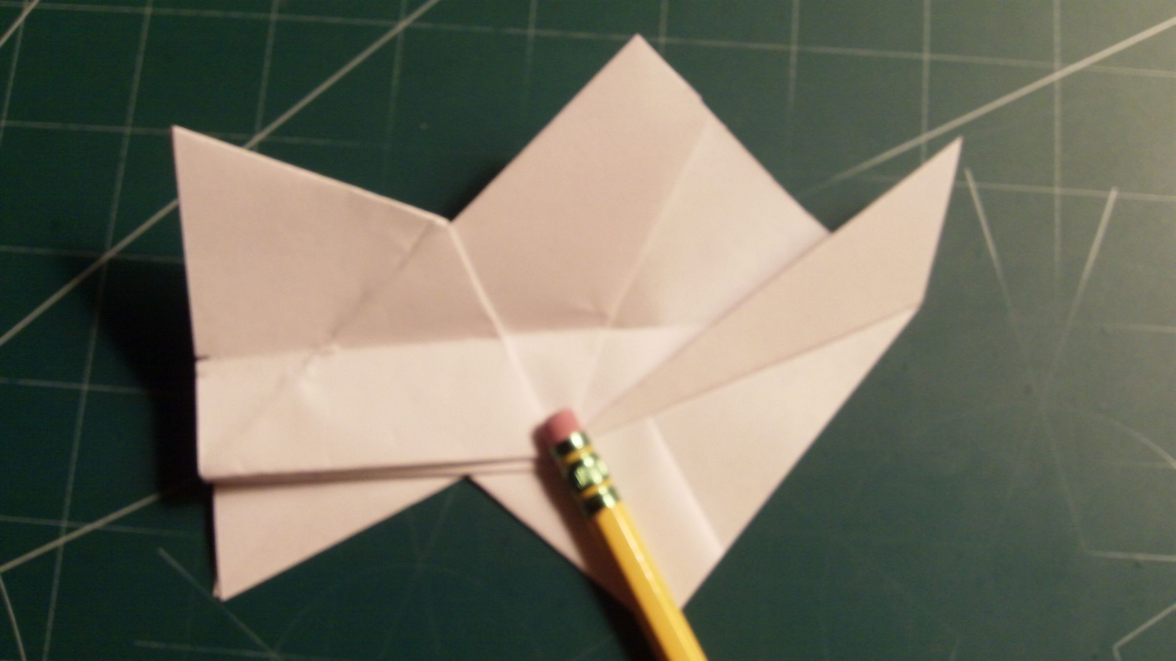 How to Make the Starfire Paper Airplane : 9 Steps - Instructables
