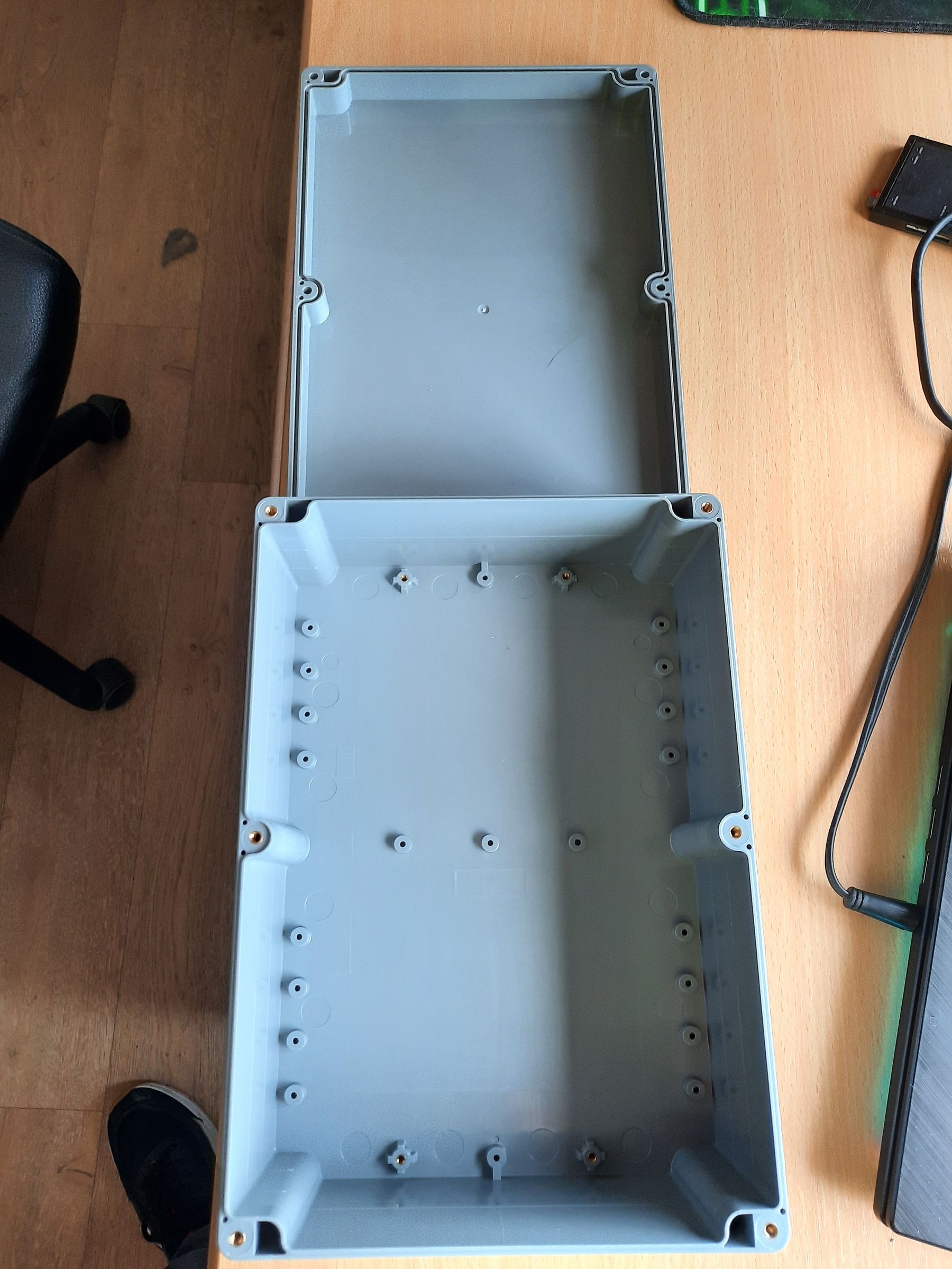 Automatic Card Distributor : 7 Steps - Instructables