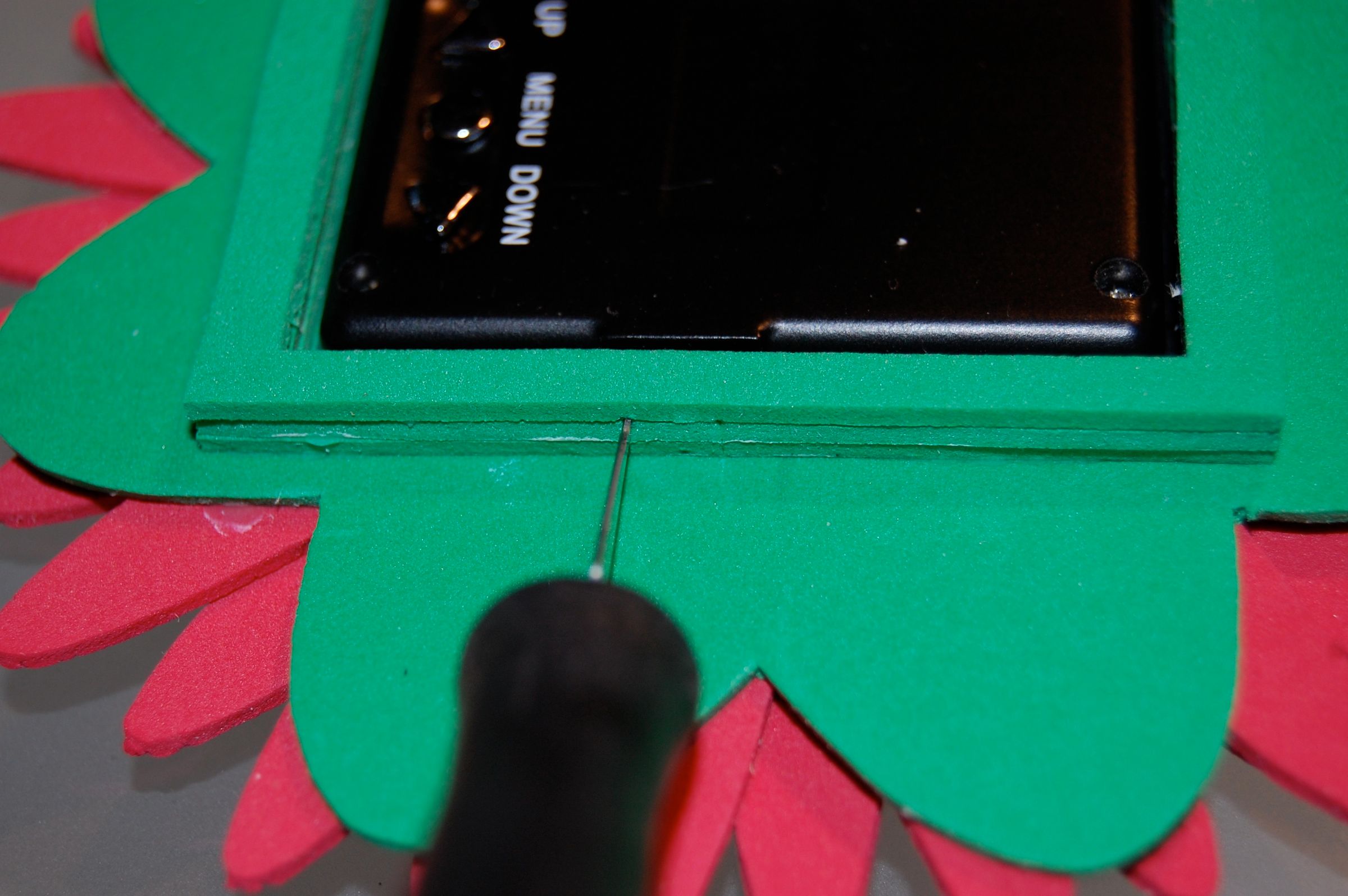 Solar Powered Digital Picture Frame : 11 Steps (with Pictures ...