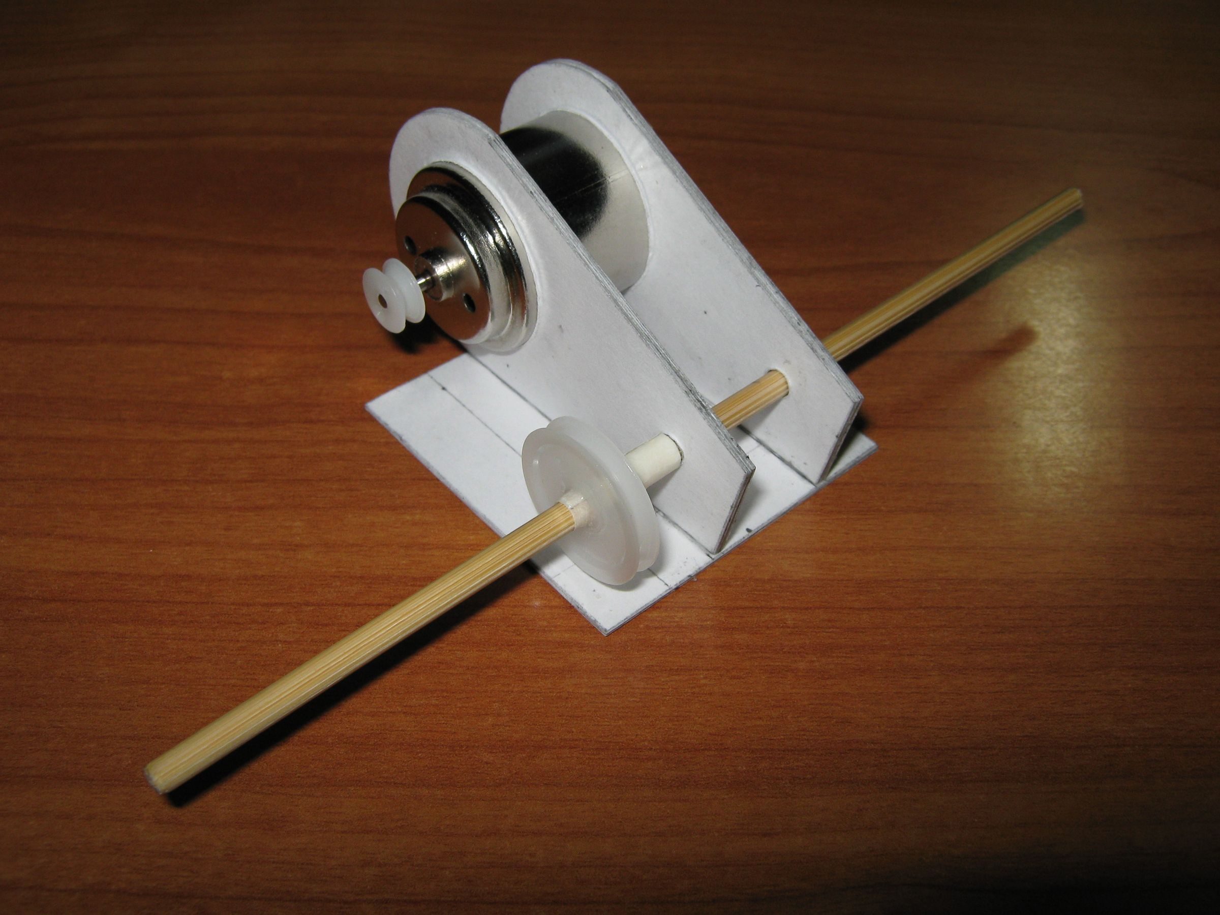 Paper Motorized Walking Machine "Sculpture" : 37 Steps (with Pictures ...