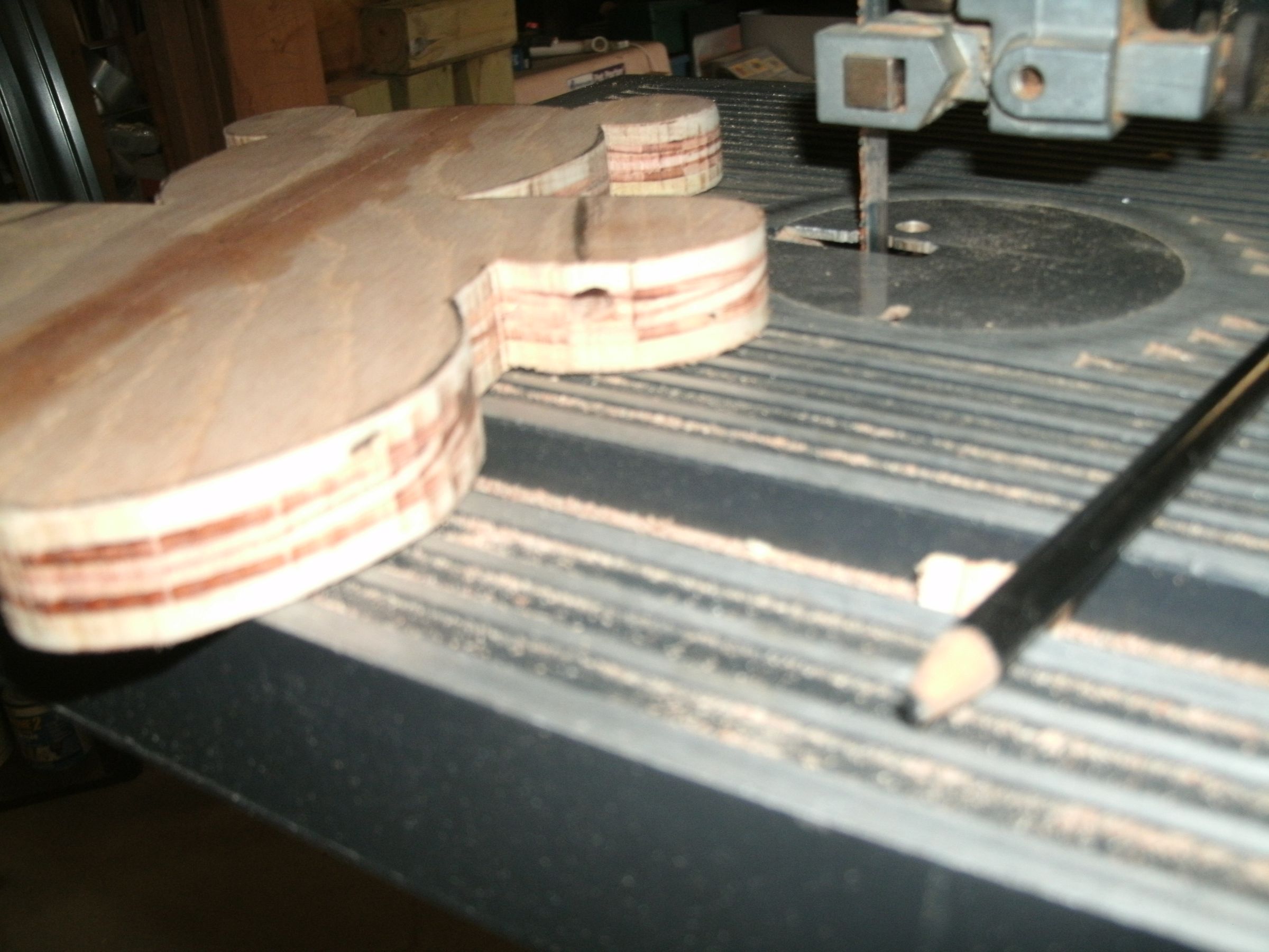 Antique Toys: Rope Climbing Bear : 8 Steps - Instructables