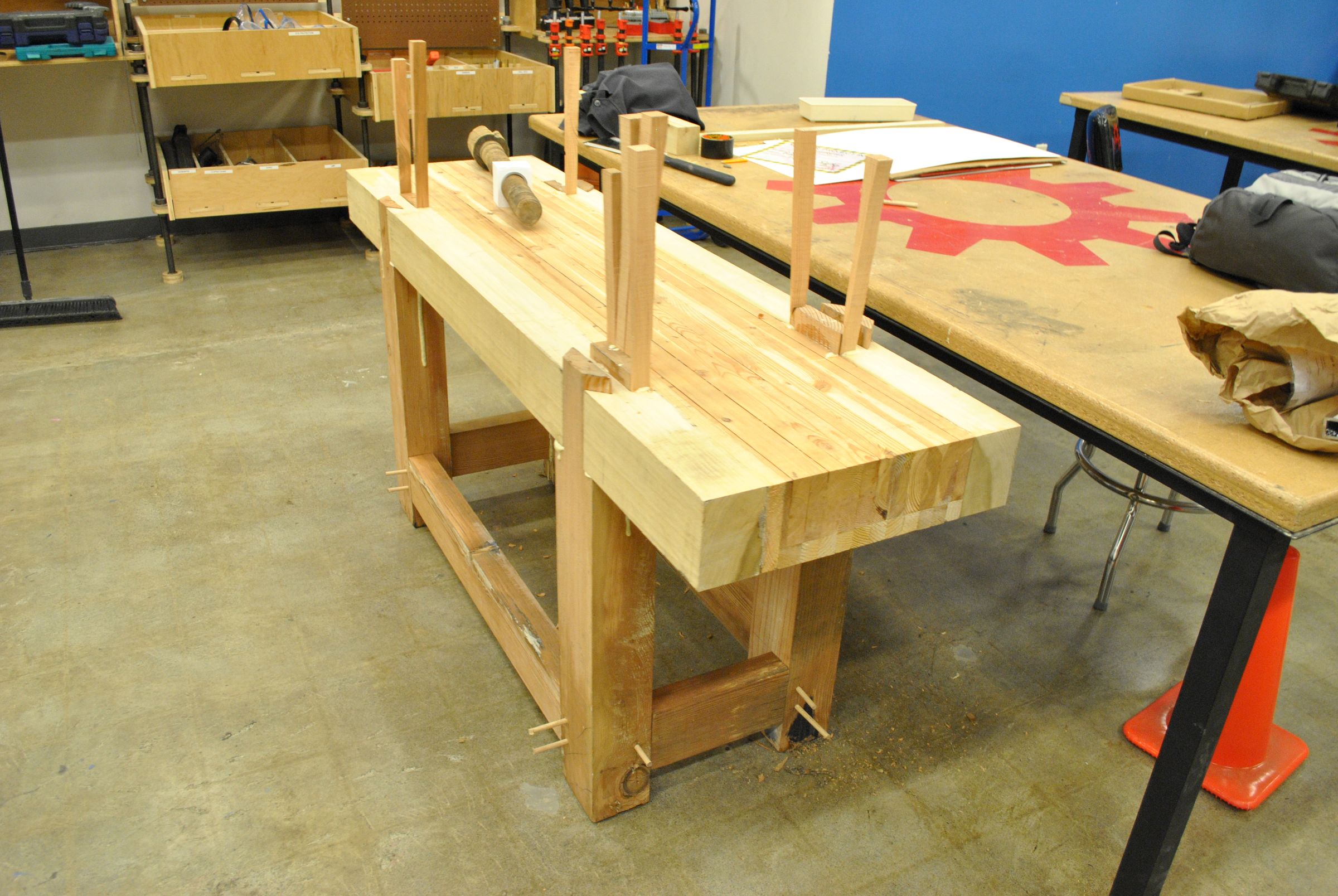 Roubo-Style Workbench : 11 Steps (with Pictures) - Instructables