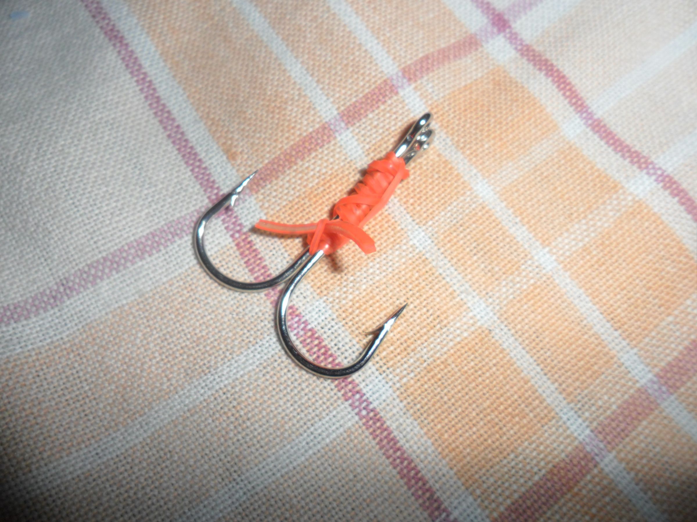 How to Make a Simple Rig and a Double Hook : 10 Steps - Instructables