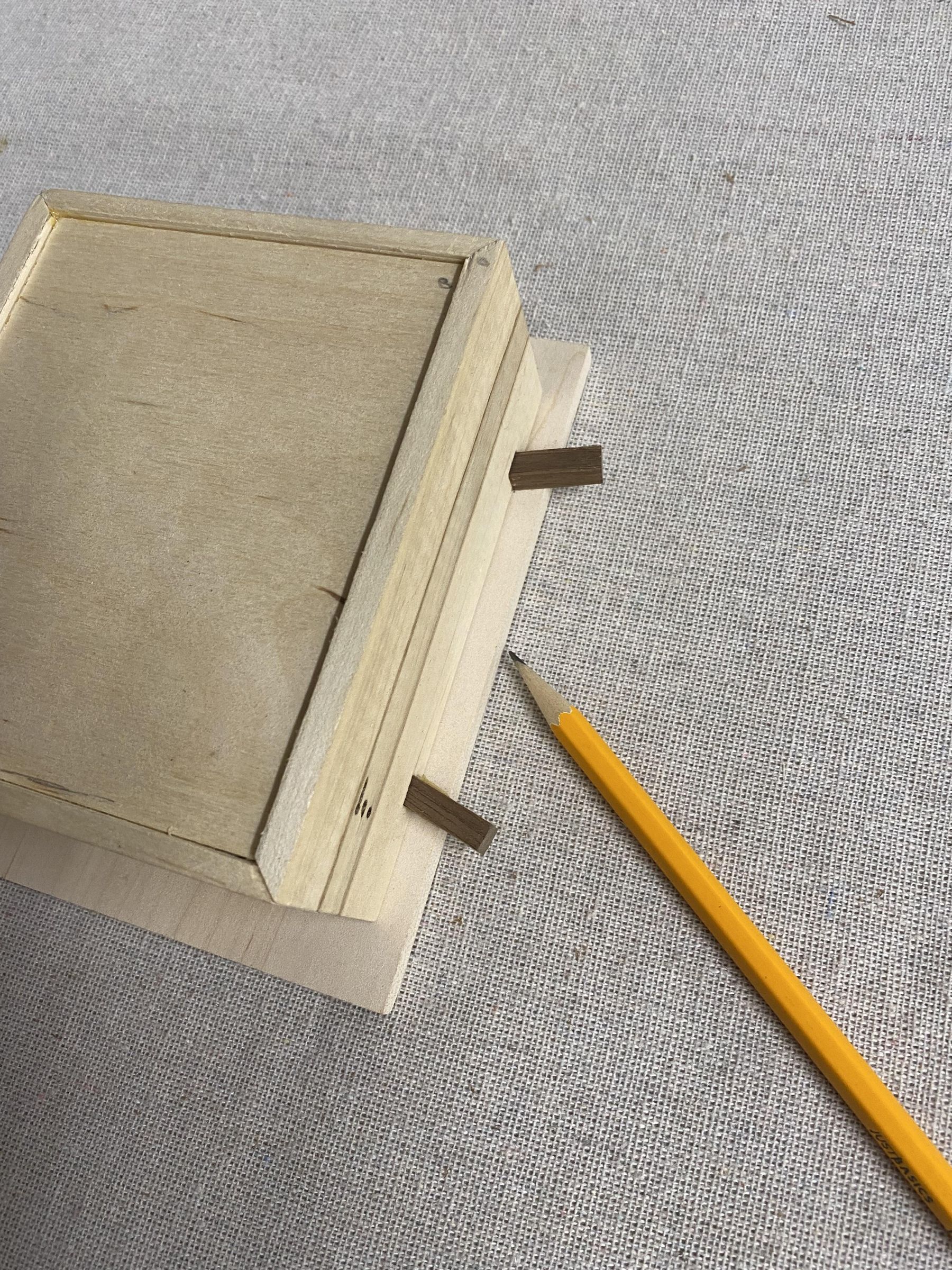 A Novel Way to Set a Box Lid : 7 Steps (with Pictures) - Instructables