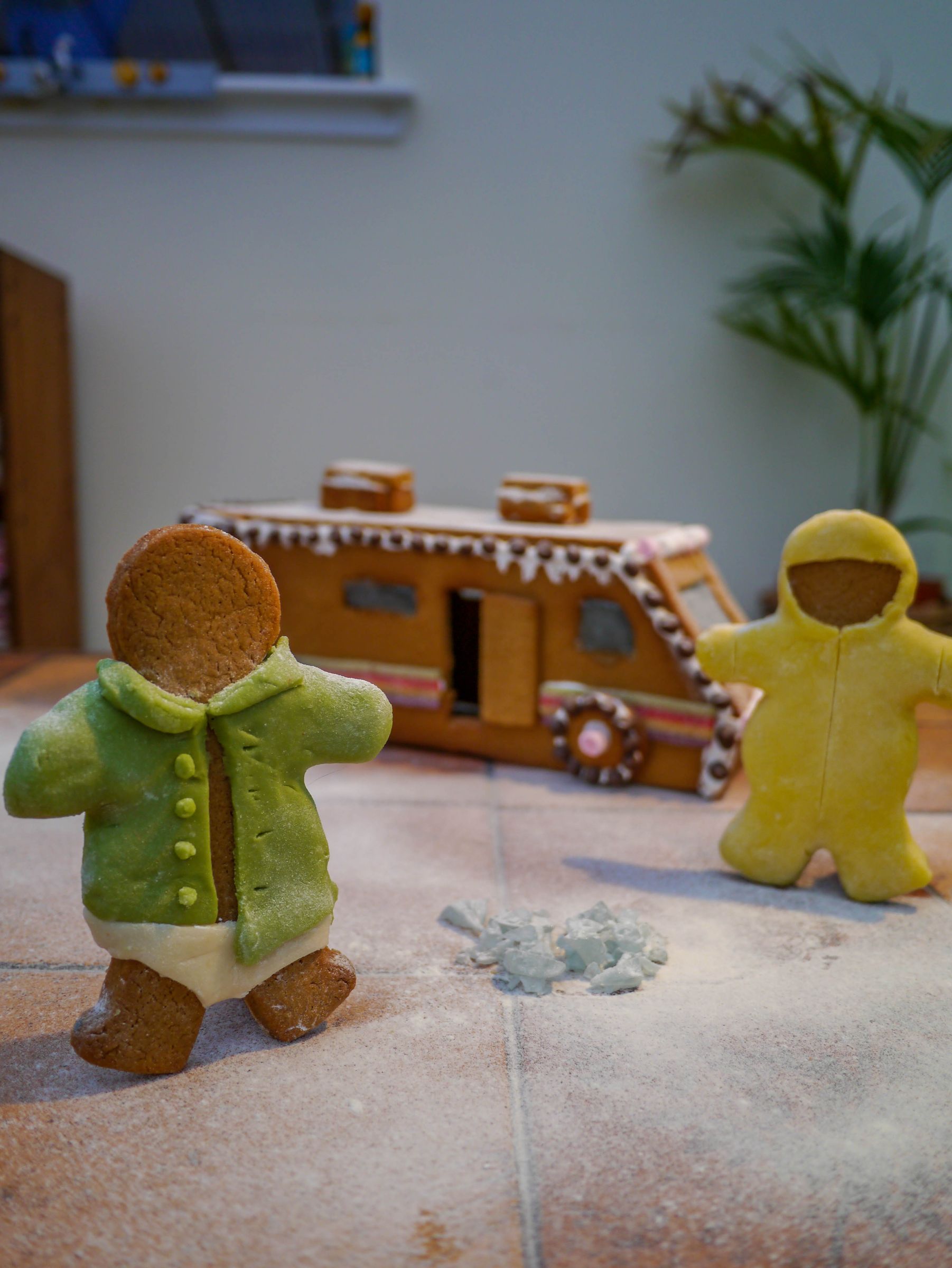 Breaking Bad Gingerbread RV : 3 Steps (with Pictures) - Instructables