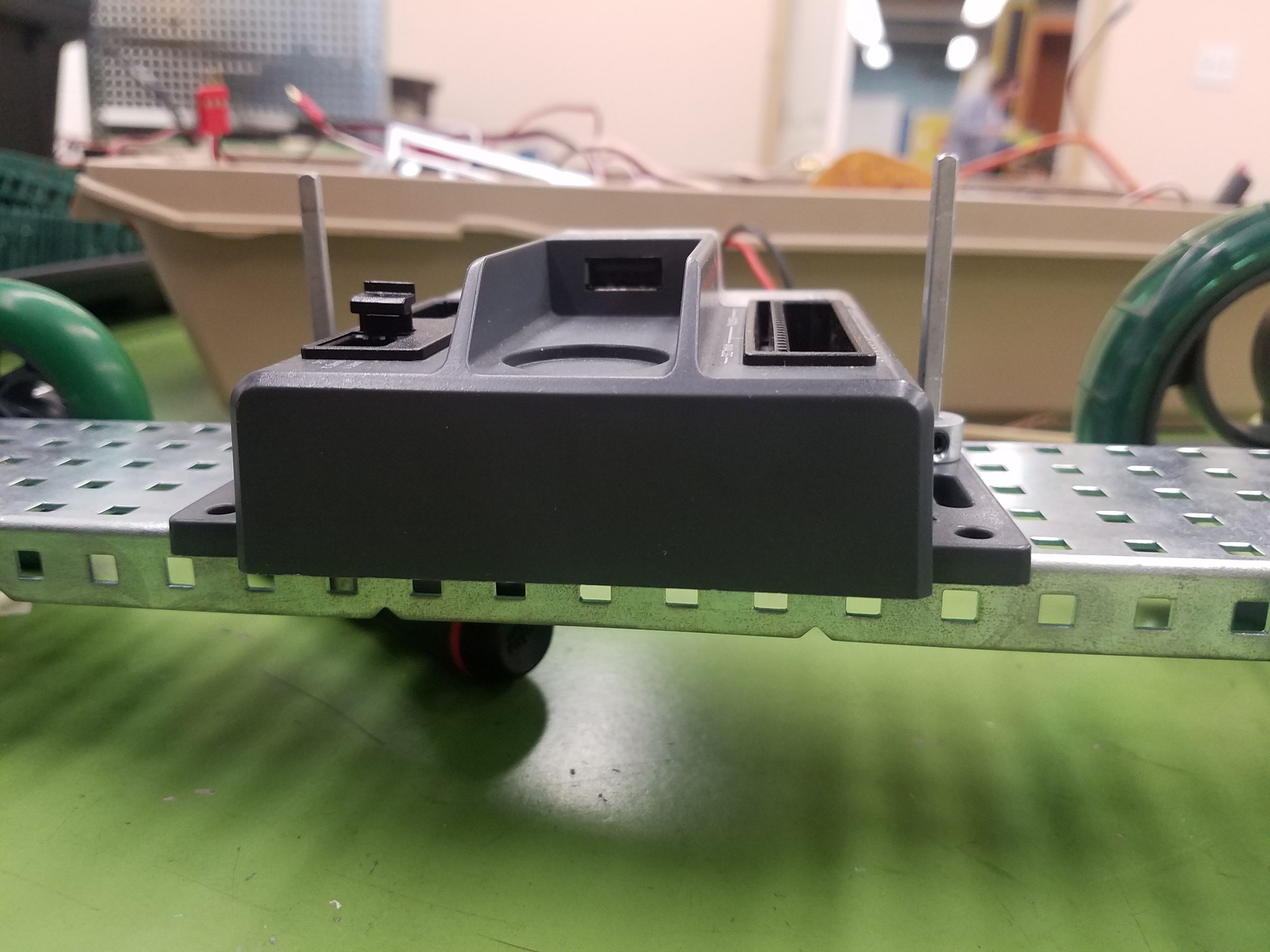 ROBOTC VEX Light Sensor Car : 5 Steps - Instructables