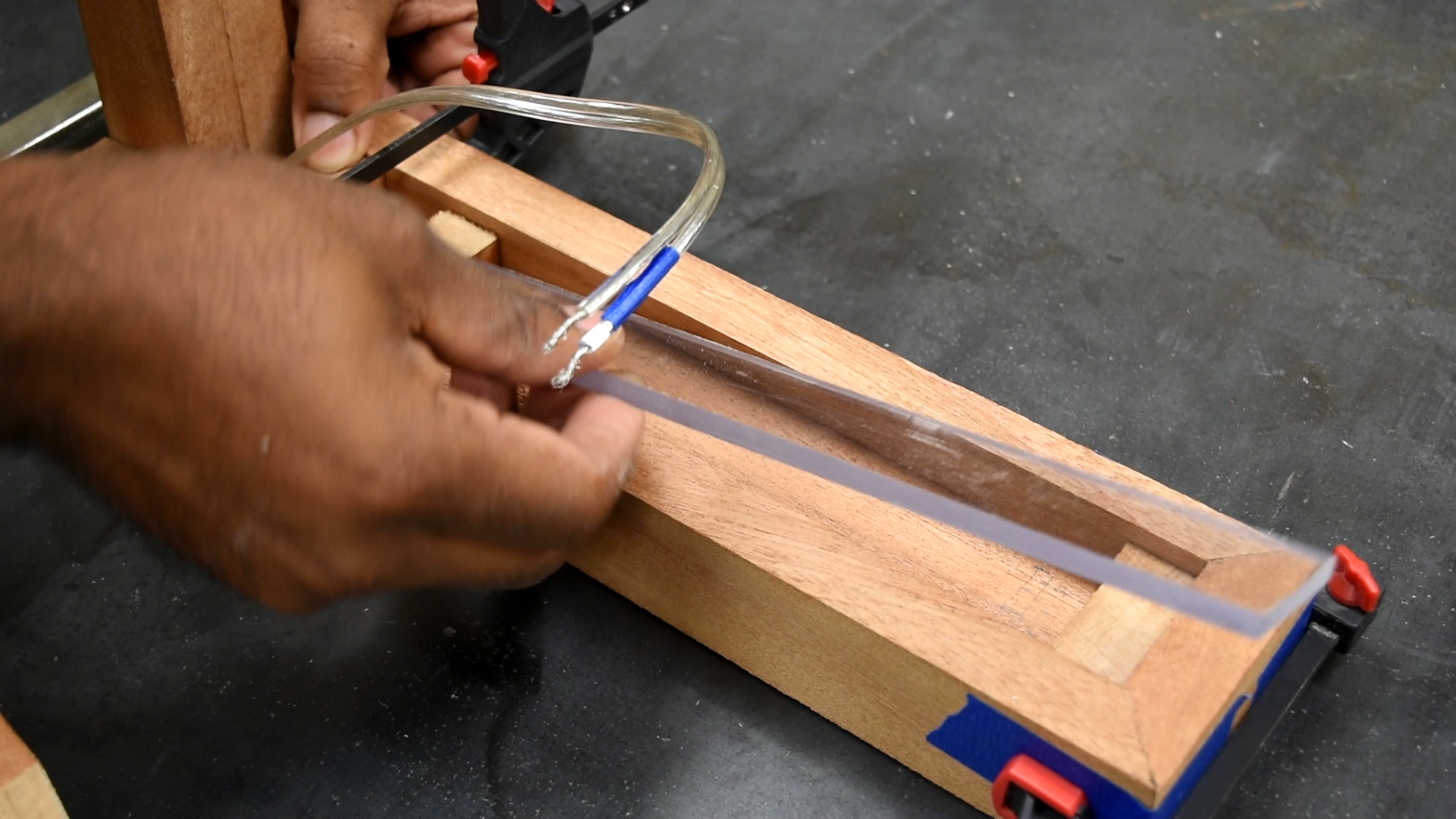 LED Concrete Desk Lamp : 8 Steps (with Pictures) - Instructables