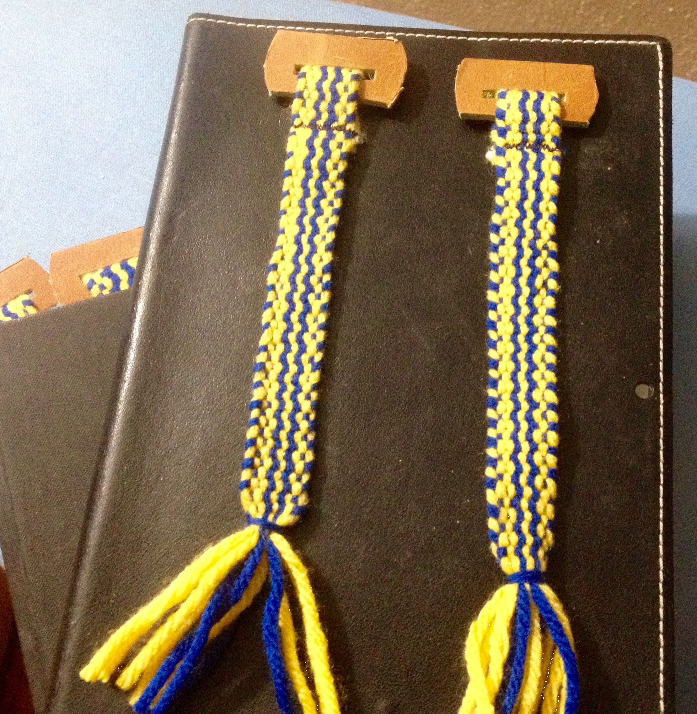 Make Fancy Hand Woven Bookmarks! : 6 Steps - Instructables