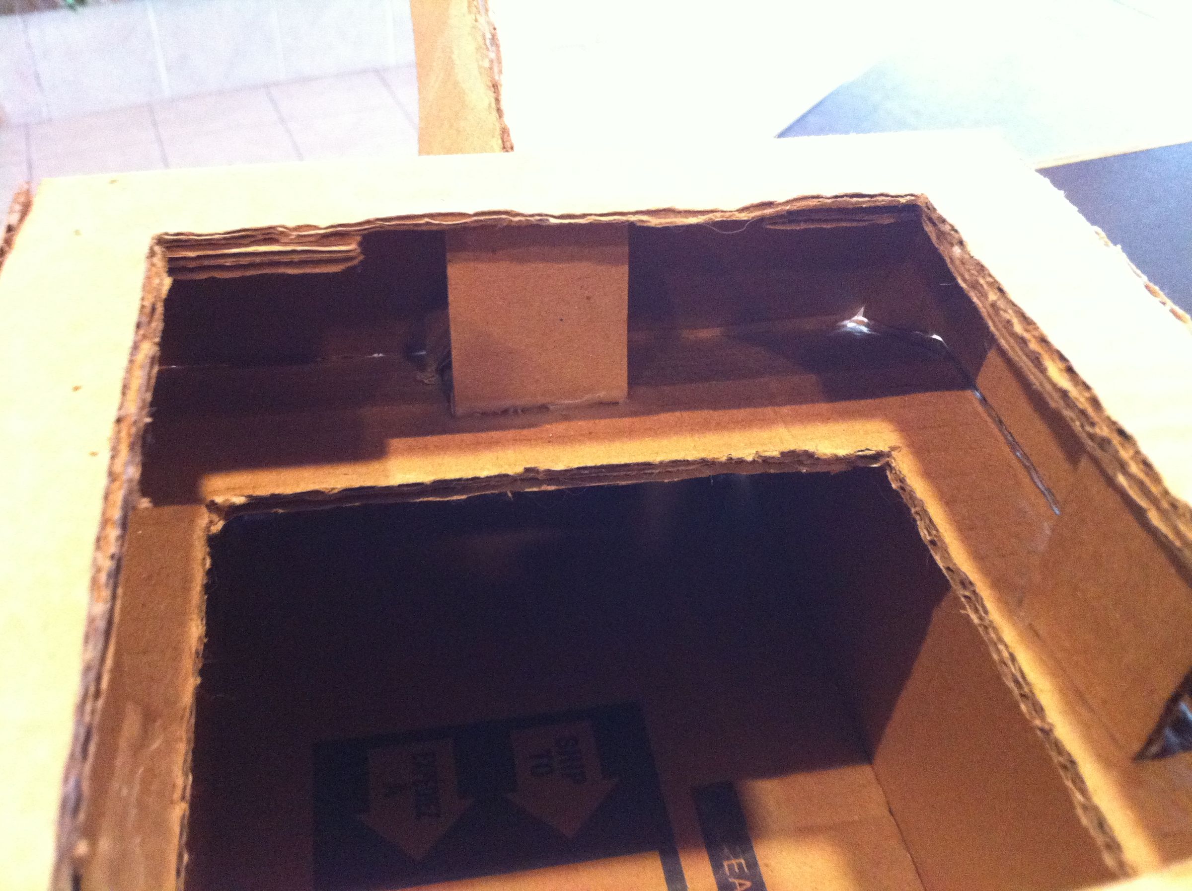 How to Build a Tank With a Cardboard Box : 3 Steps (with Pictures ...