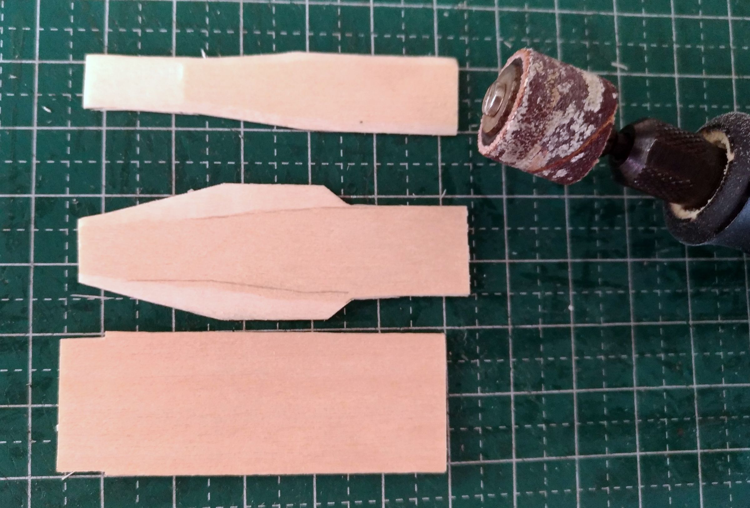 Rogue One Mini U-Wing Popsicle Stick Model : 7 Steps (with Pictures ...