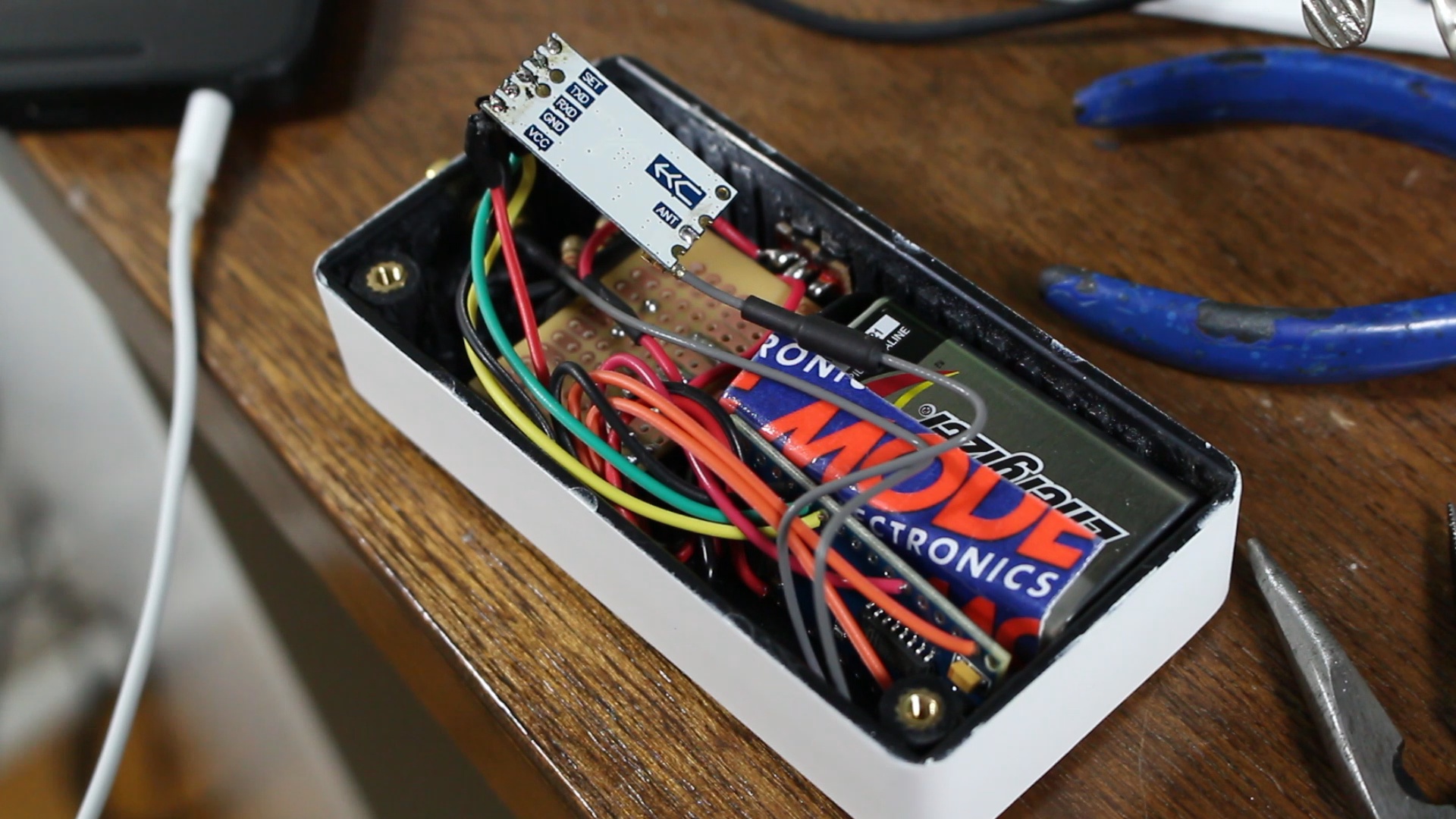 Long Range Dropping System for Drones With Arduino and HC-12 : 11 Steps ...