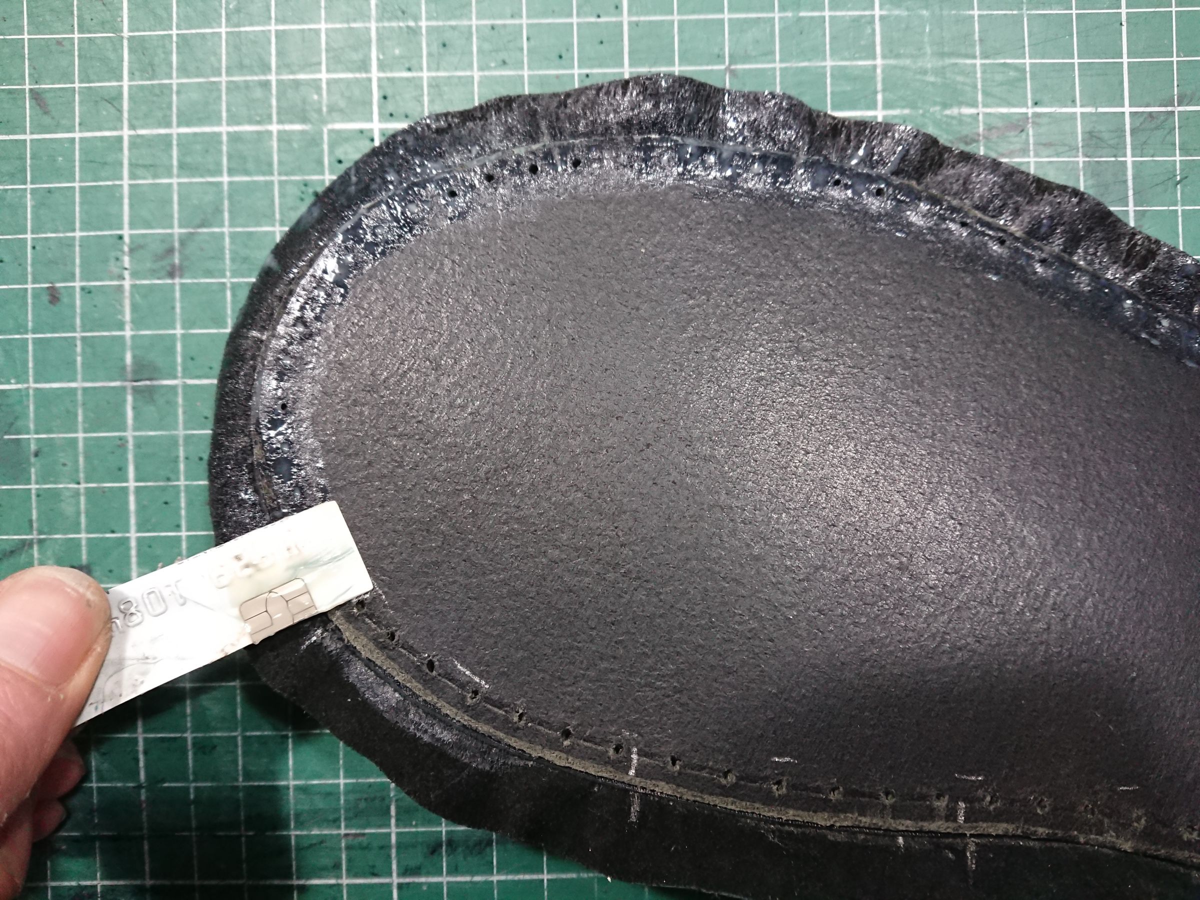 Making Leather Slippers : 9 Steps (with Pictures) - Instructables