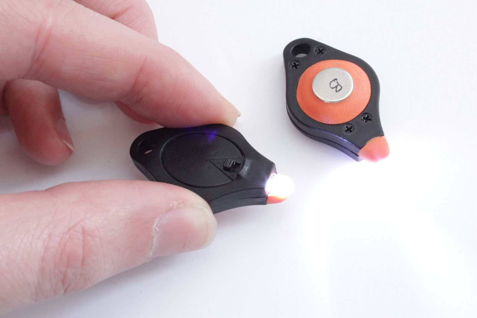 Detachable 360deg "Mag-Lights" for Workshop Glasses : 9 Steps (with ...