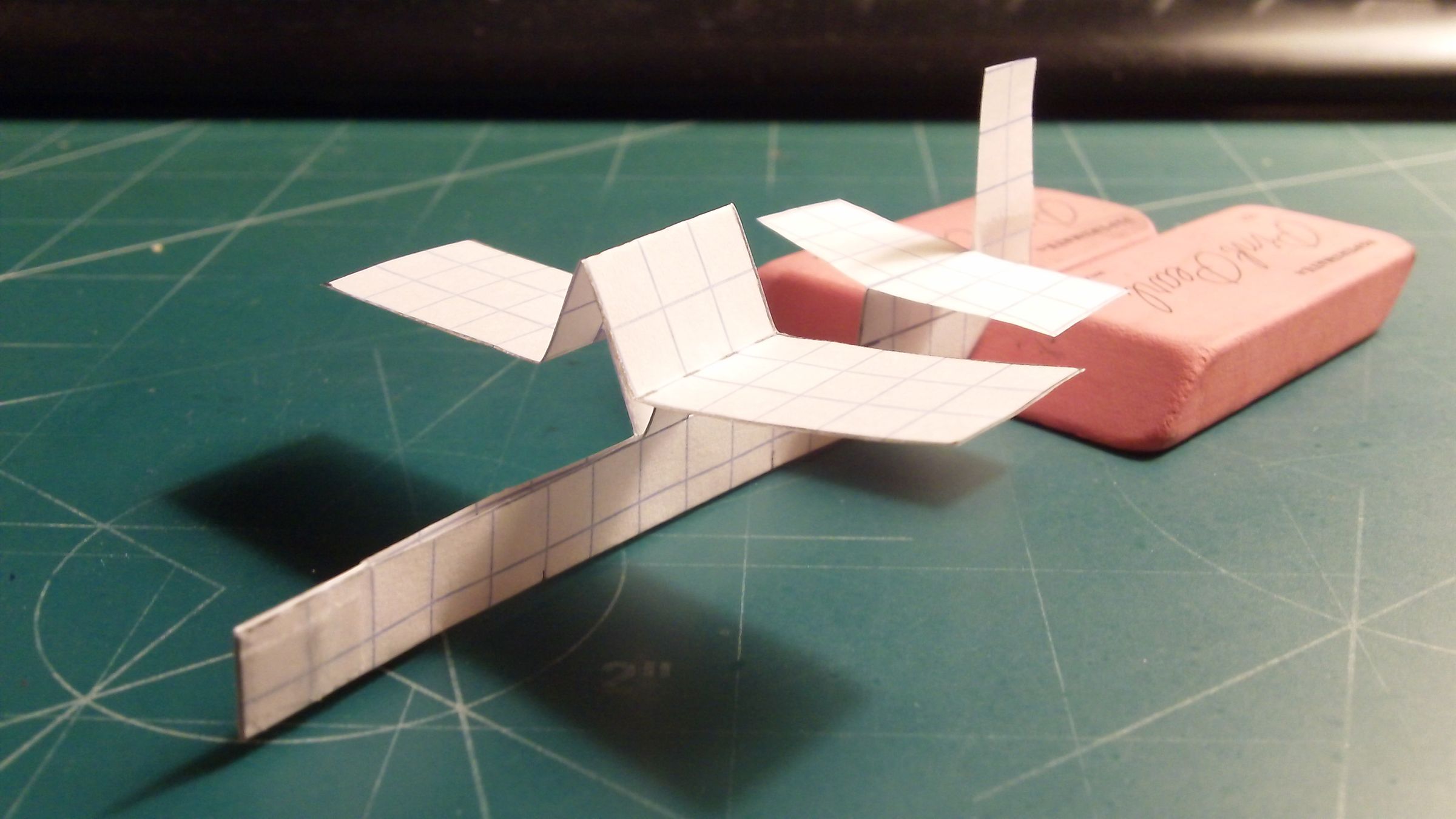 How to Make the Condor Paper Airplane : 8 Steps - Instructables