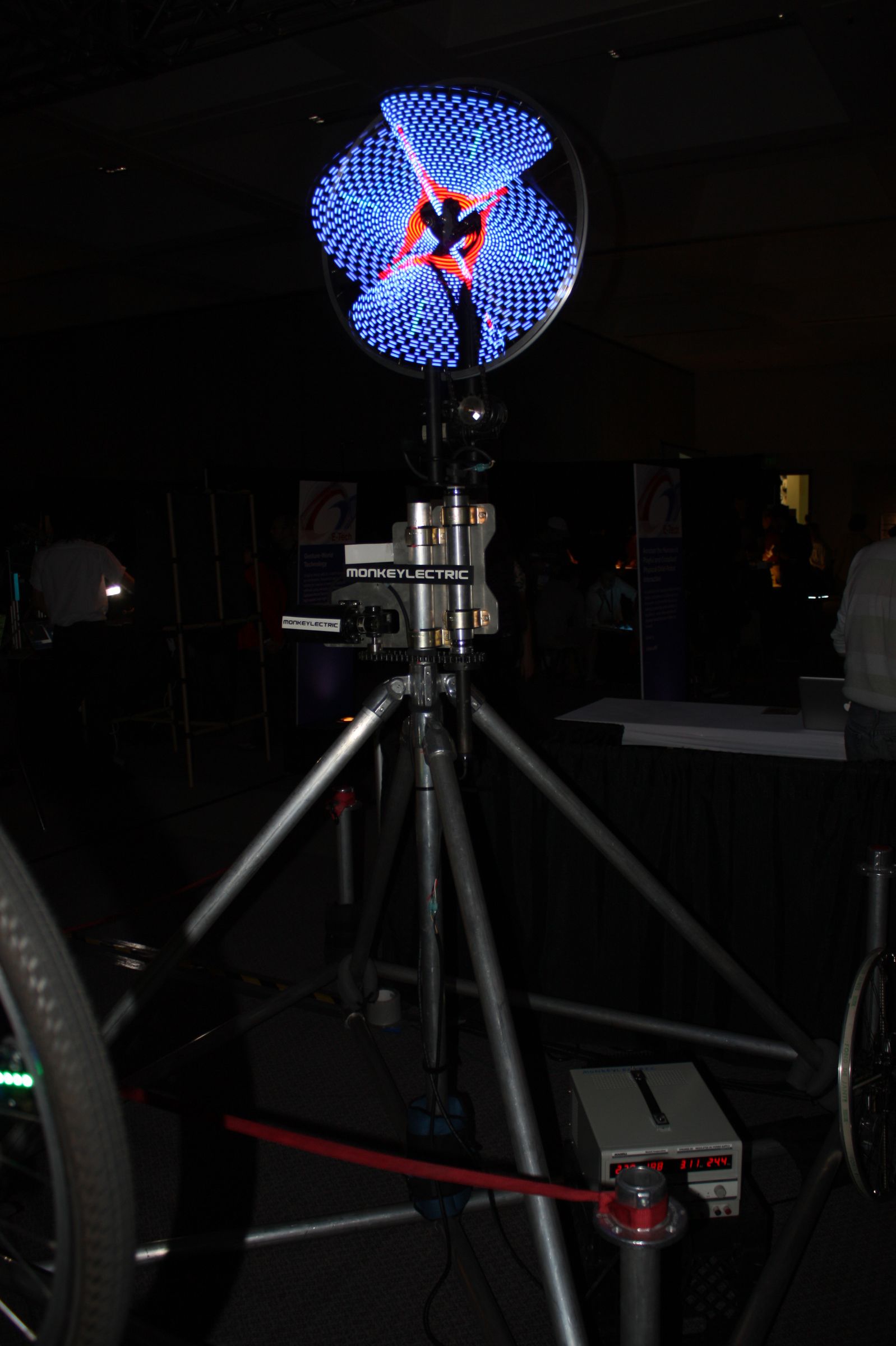 N00tron 3D Spherical Volumetric Display - Interactive Exhibit : 15 ...