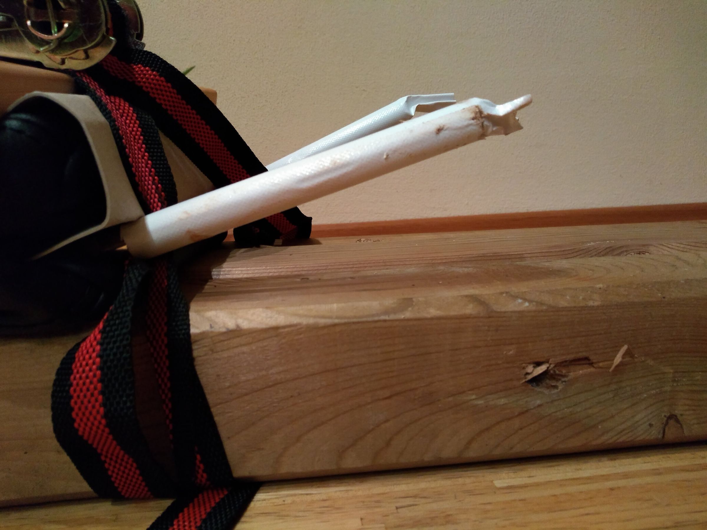 Adjusting the Tilt of Car Headrests : 5 Steps - Instructables