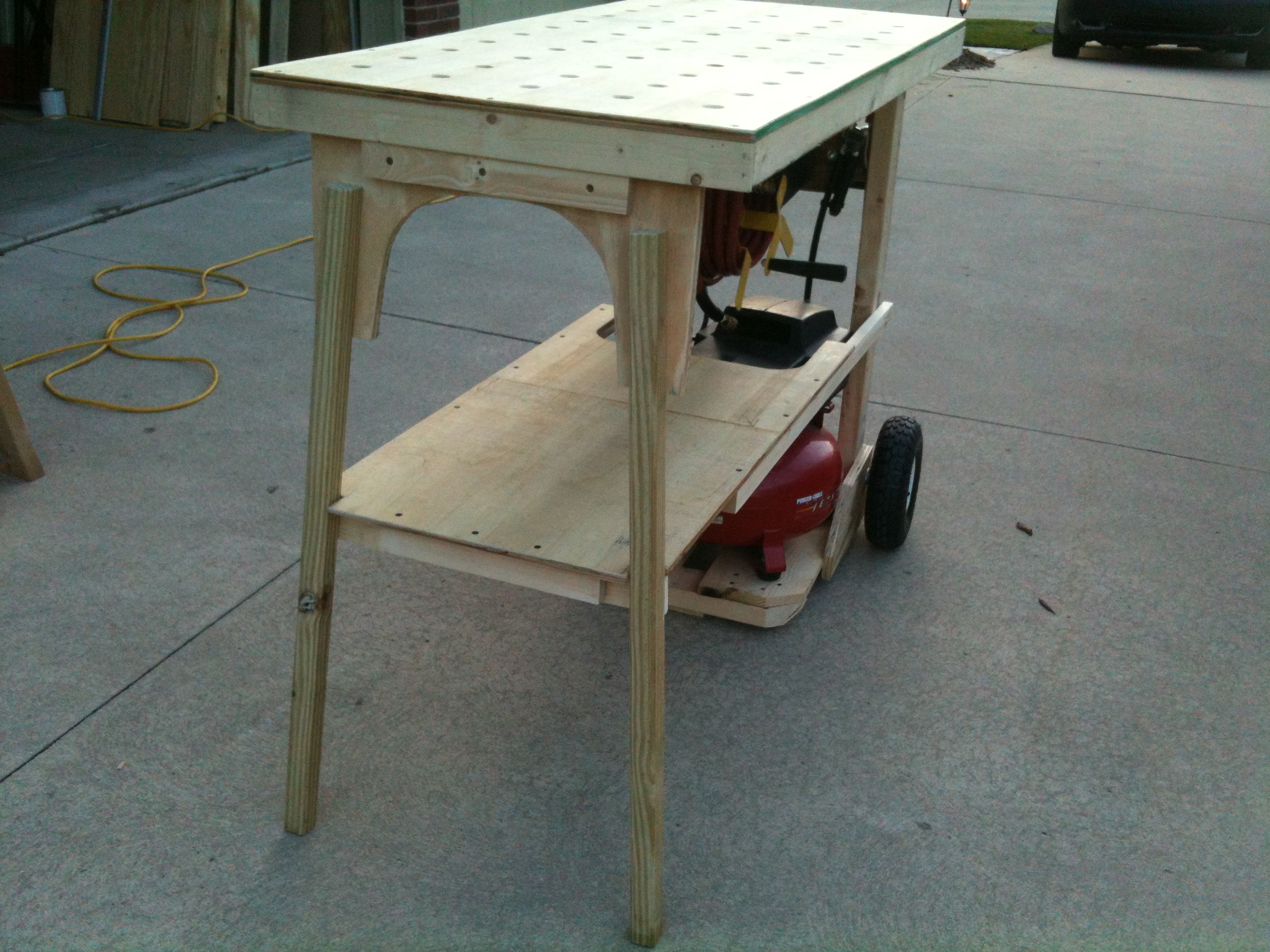Portable Worktable Using Compressor Cart : 6 Steps (with Pictures ...