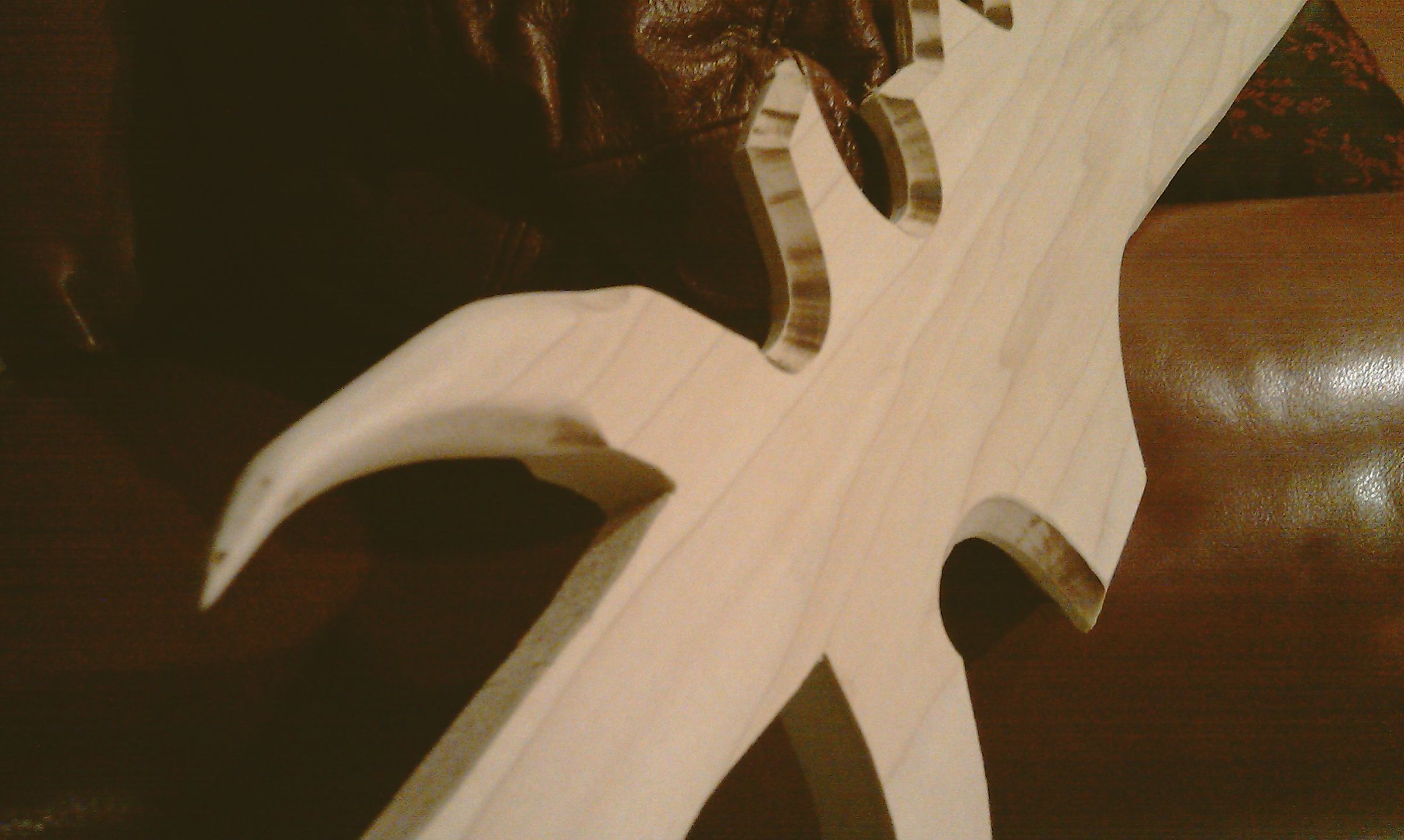 Black Gold Saw Sword : 7 Steps (with Pictures) - Instructables