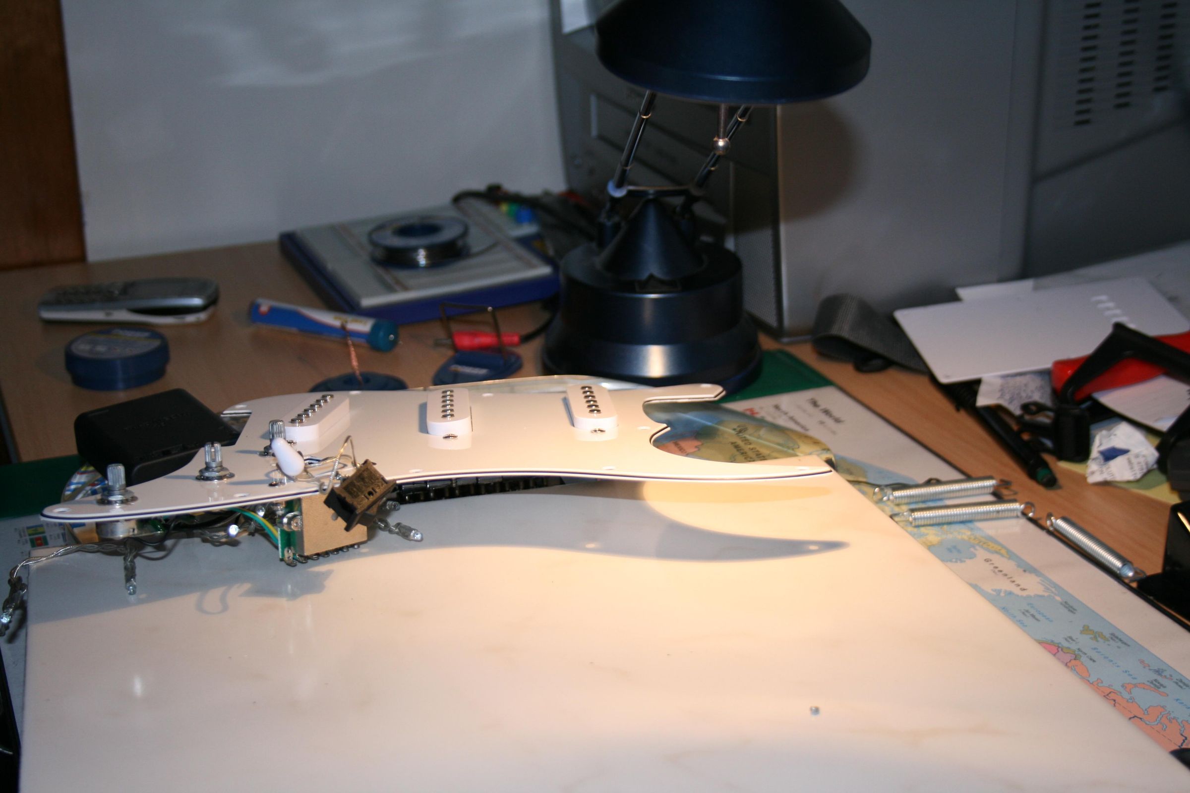 Acrylic Guitar LED Mod : 4 Steps (with Pictures) - Instructables