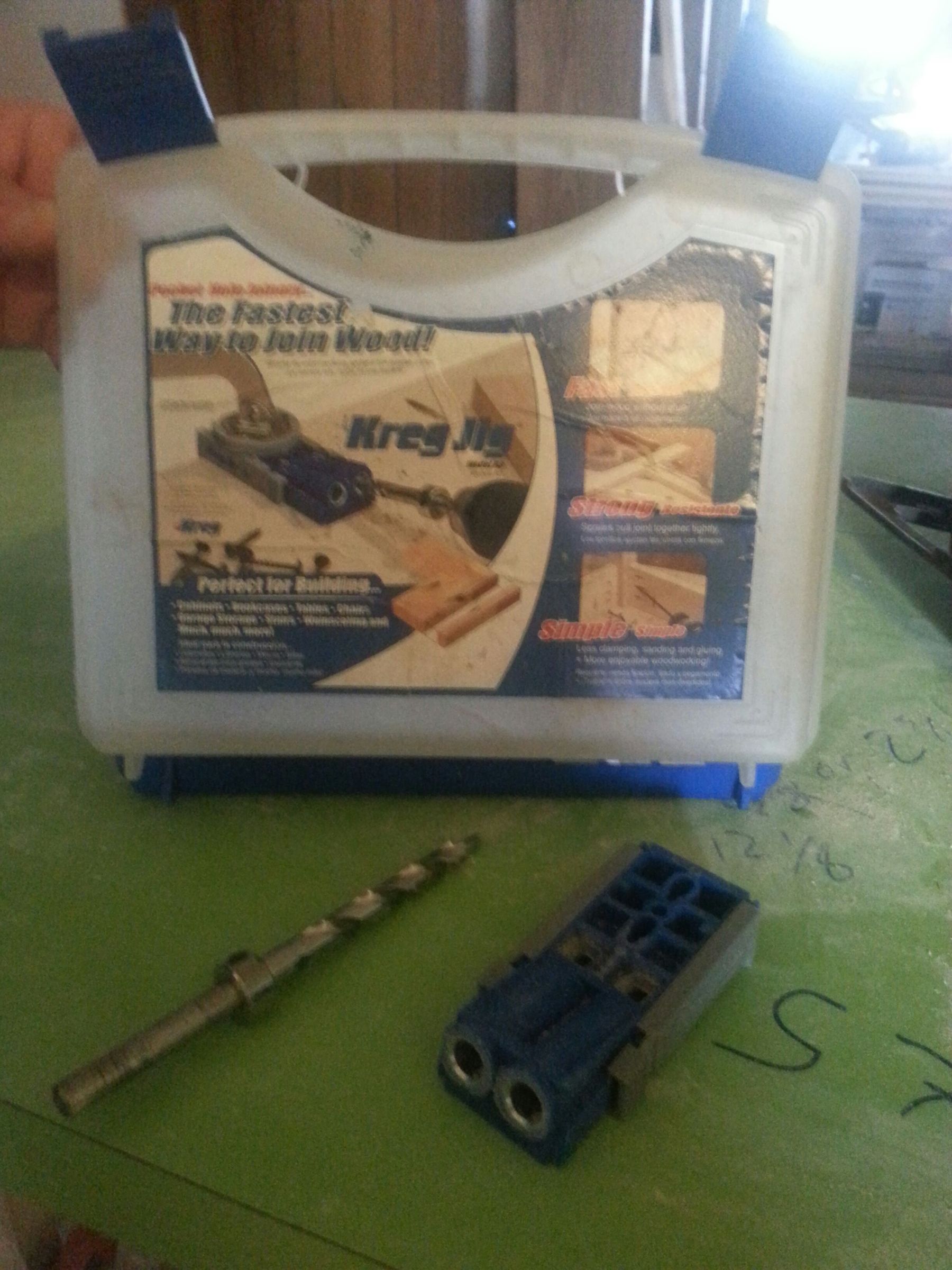 Portable Work Station : 6 Steps - Instructables