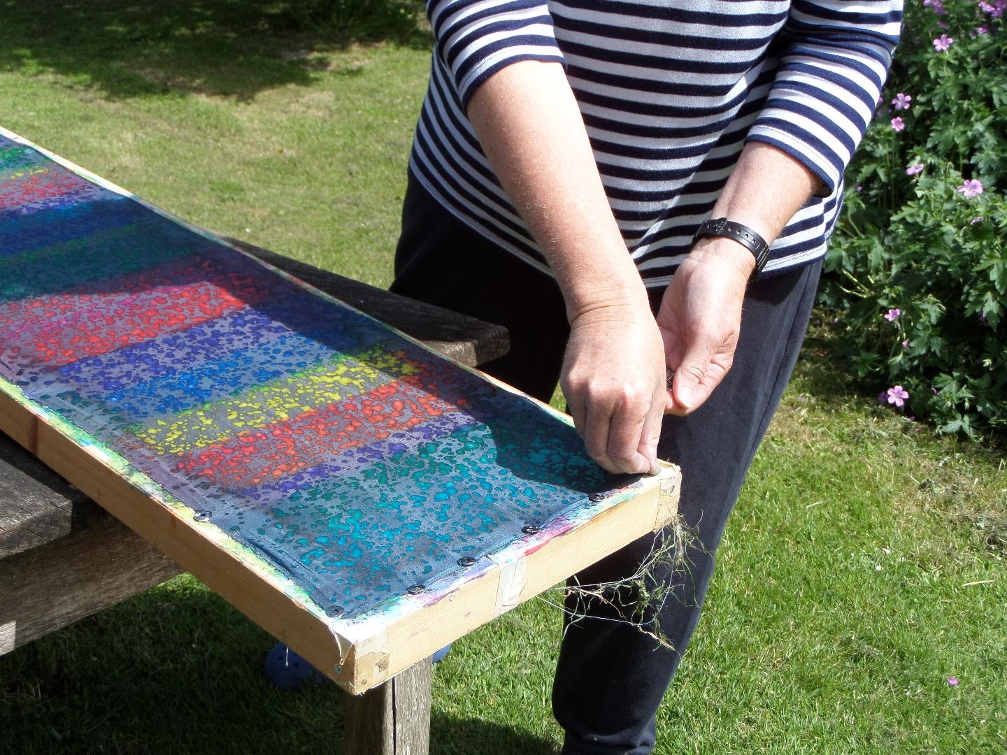 Rainbow Batik Silk Scarf Using a Teazle! : 11 Steps (with Pictures ...