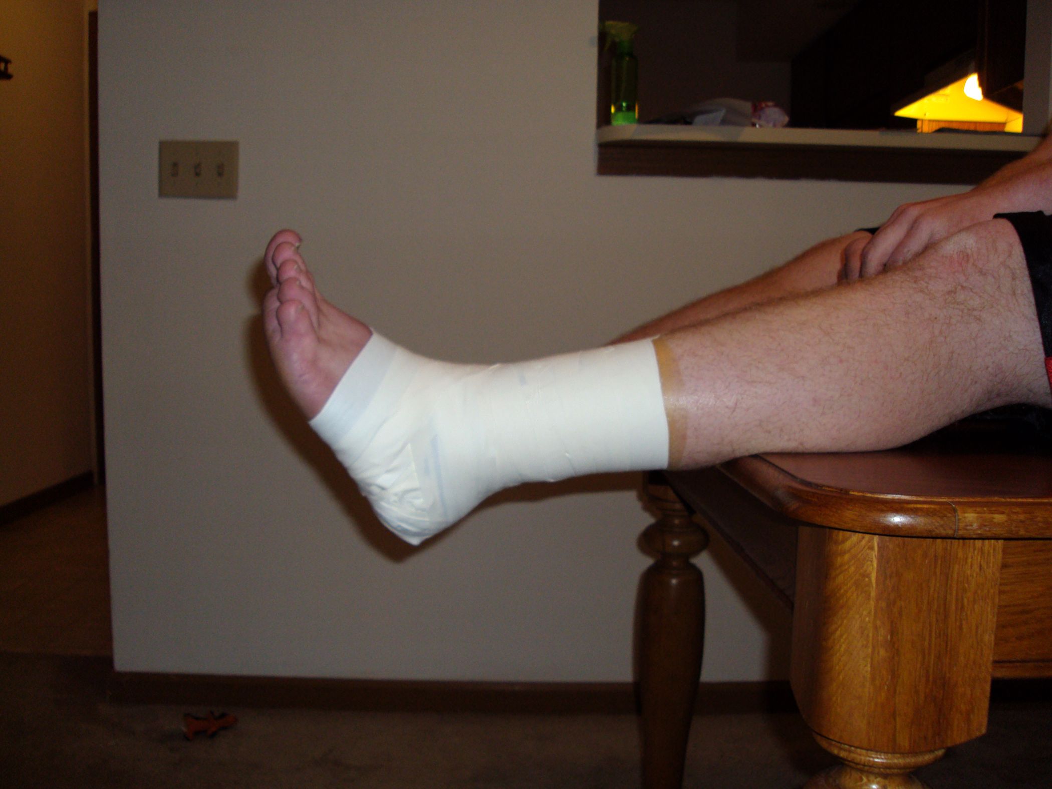 How To Tape An Ankle 8 Steps How To Tape An Ankle Like An Athletic