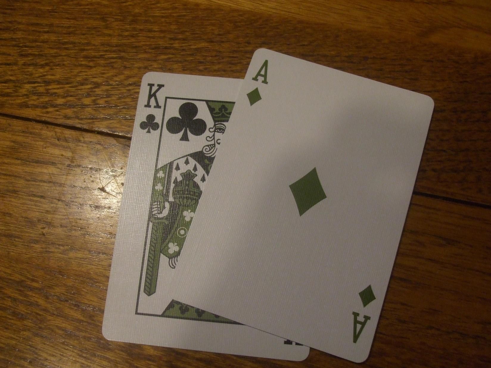 Learn to Play Two People Blackjack : 3 Steps - Instructables