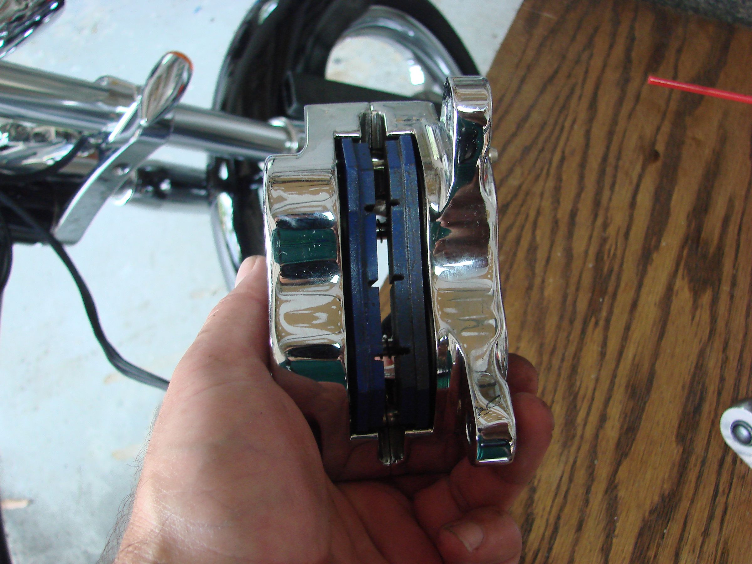 Motorcycle Brake Caliper Repair : 6 Steps (with Pictures) - Instructables