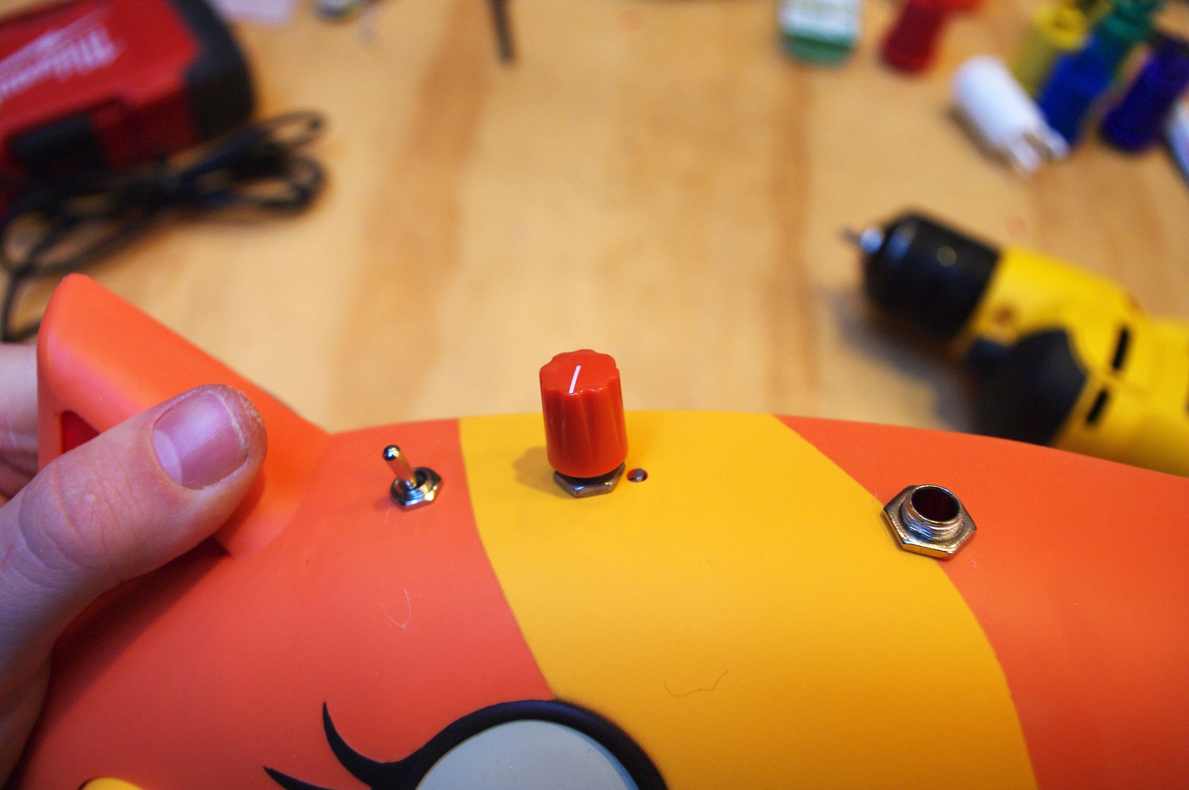 Meowsic Keyboard Output Jack : 8 Steps (with Pictures) - Instructables