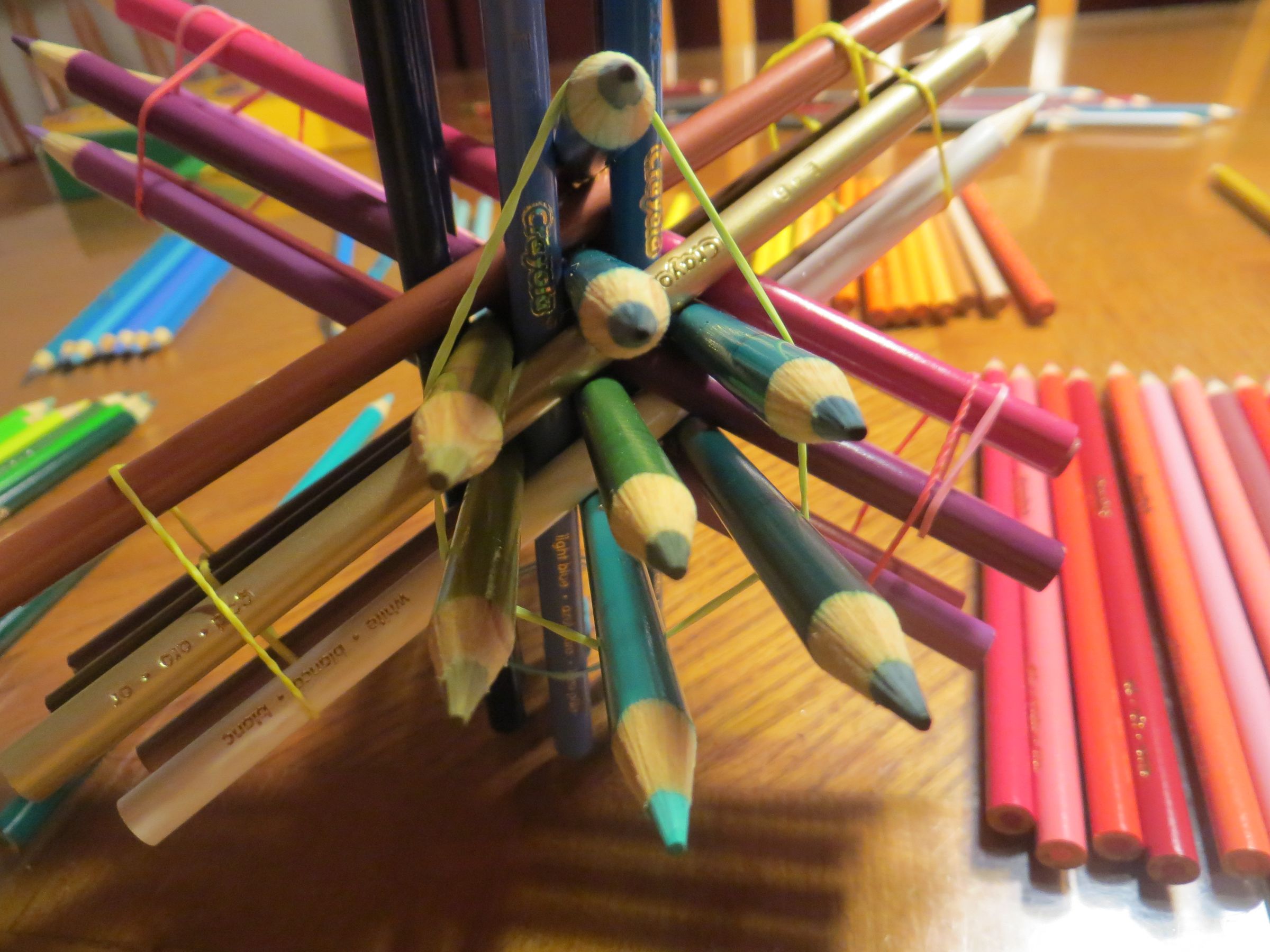 76 Pencil Sculpture : 5 Steps (with Pictures) - Instructables