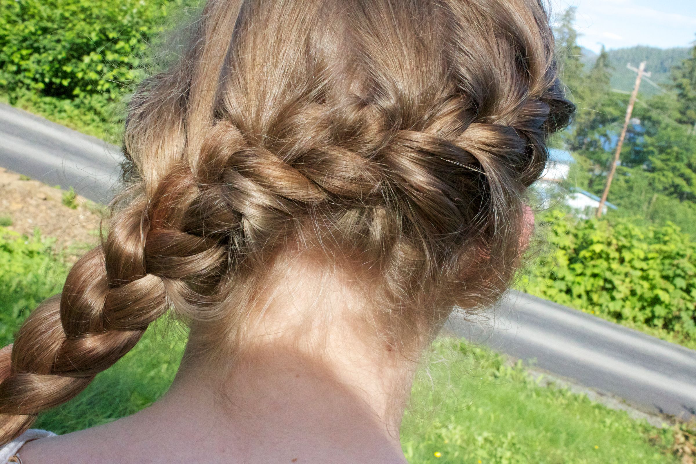 Summer Side-Swept French Braid : 5 Steps (with Pictures) - Instructables