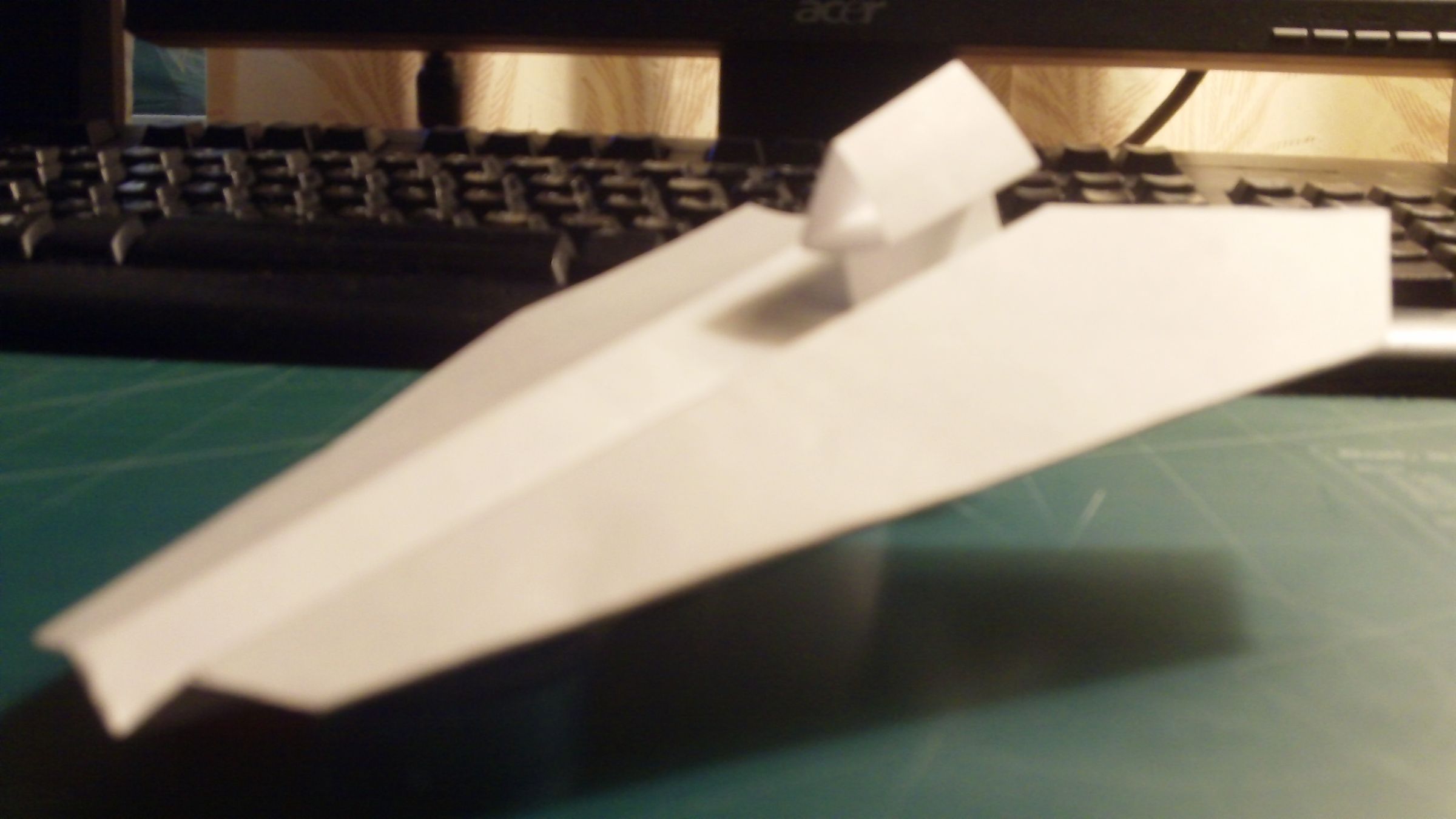 How to Make the Mohawk Paper Airplane : 8 Steps - Instructables