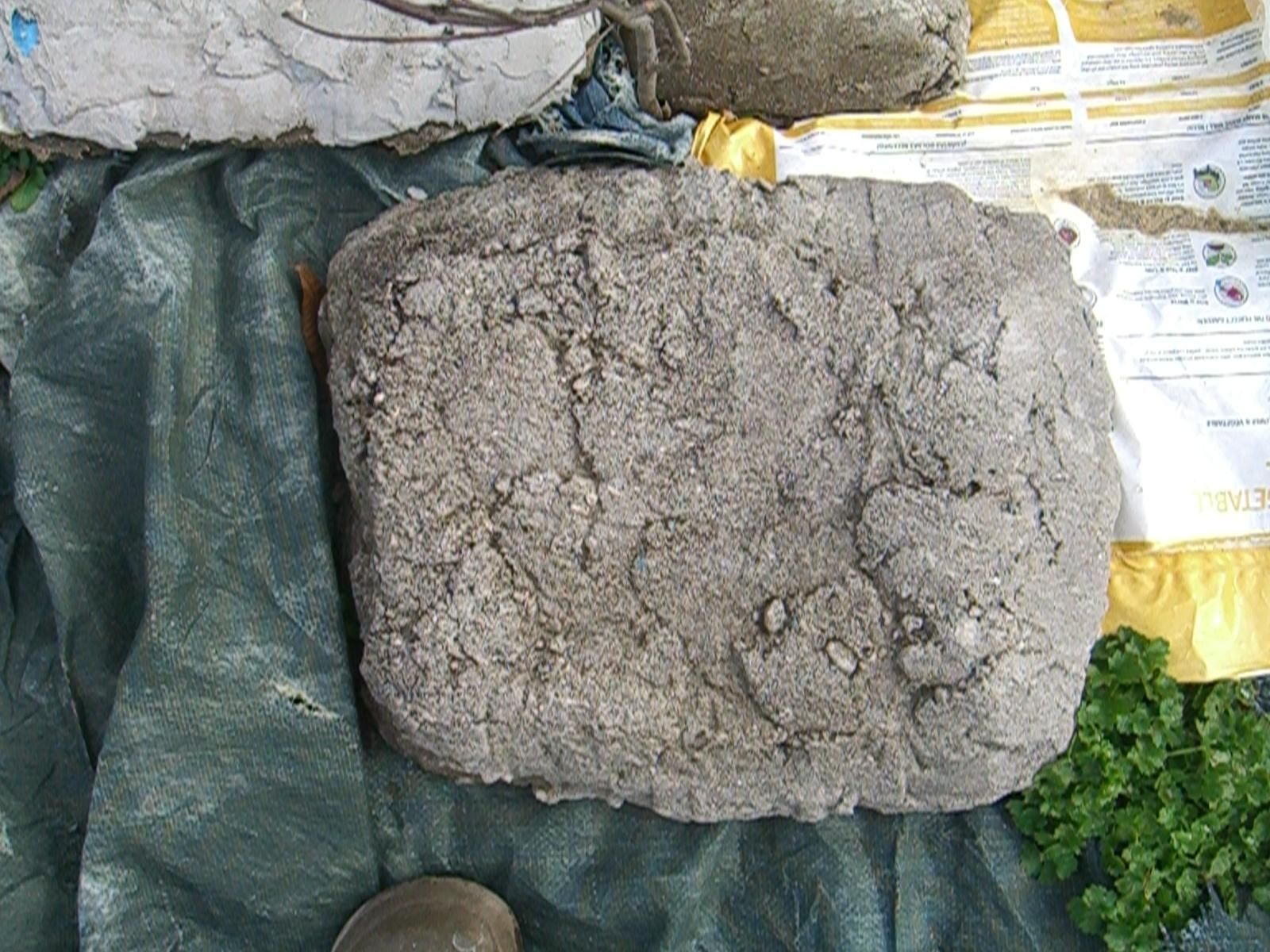 Faux Rocks That Look Real : 11 Steps (with Pictures) - Instructables