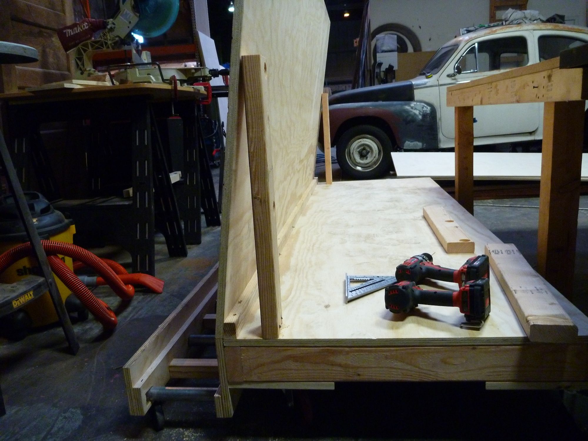 Combo Miter Saw Station Lumber Rack : 13 Steps (with Pictures ...