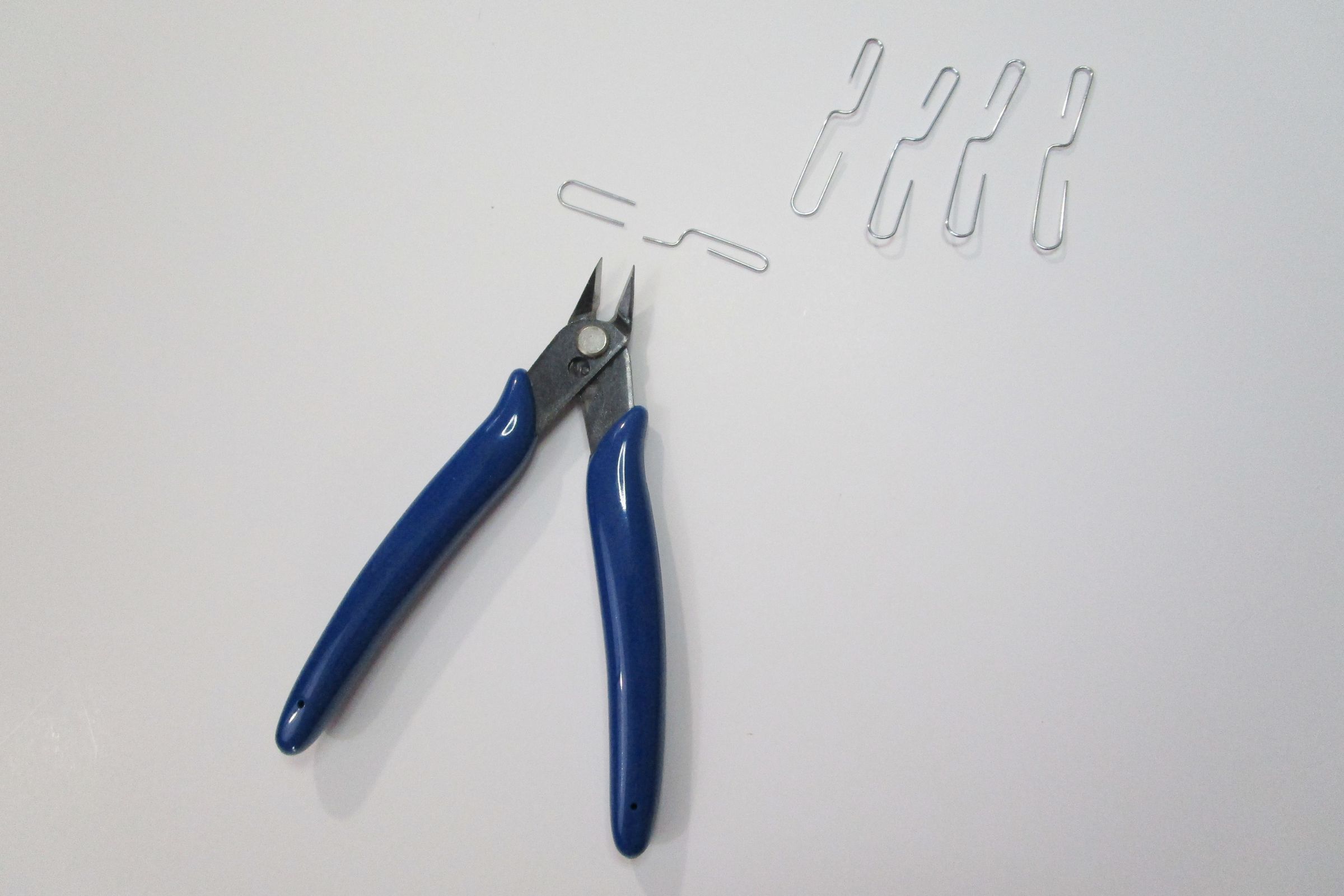 String Art With Paperclips : 7 Steps (with Pictures) - Instructables