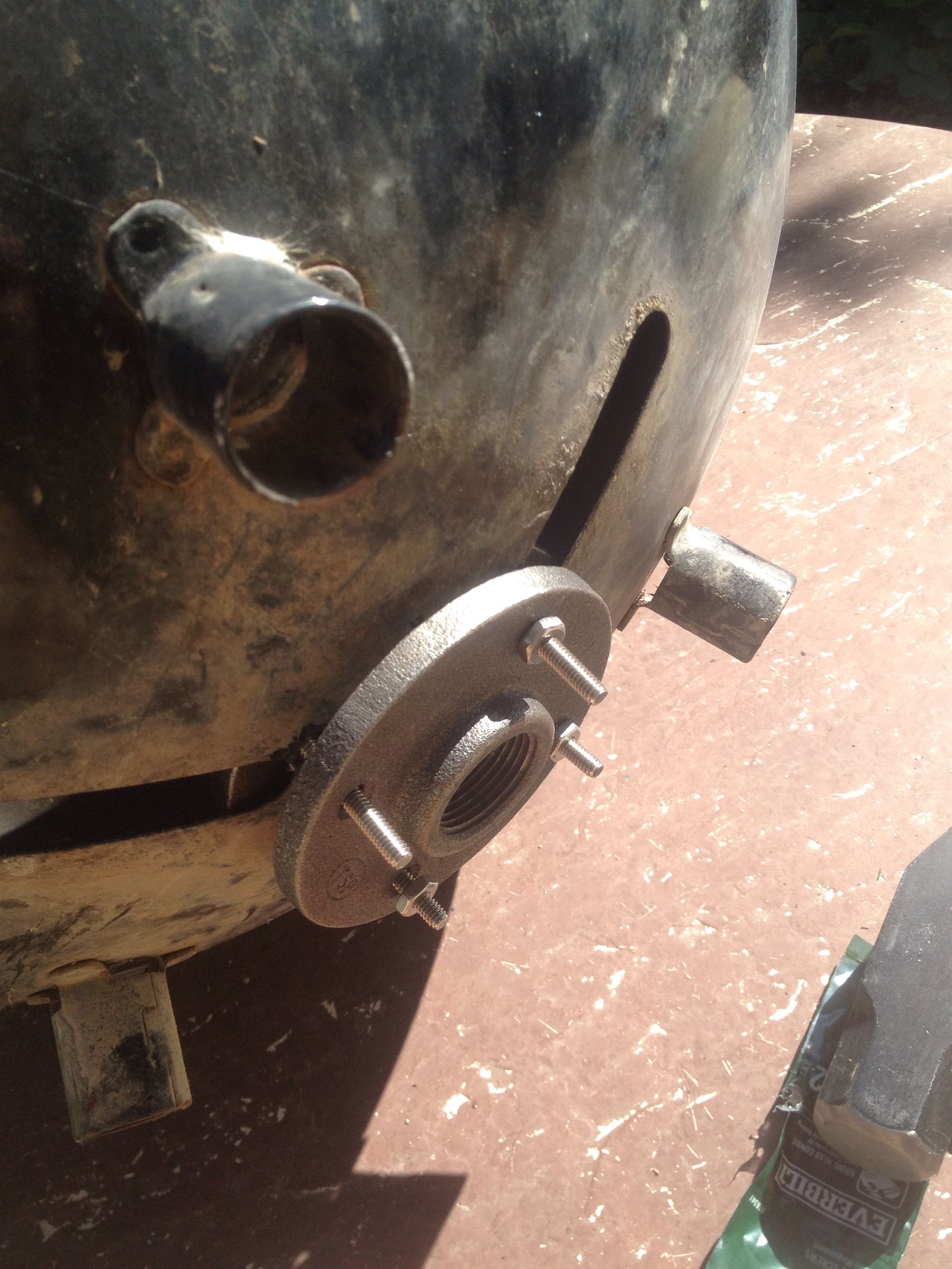 Charcoal Grill Forge: Become a Blacksmith on the Cheap : 5 Steps (with ...