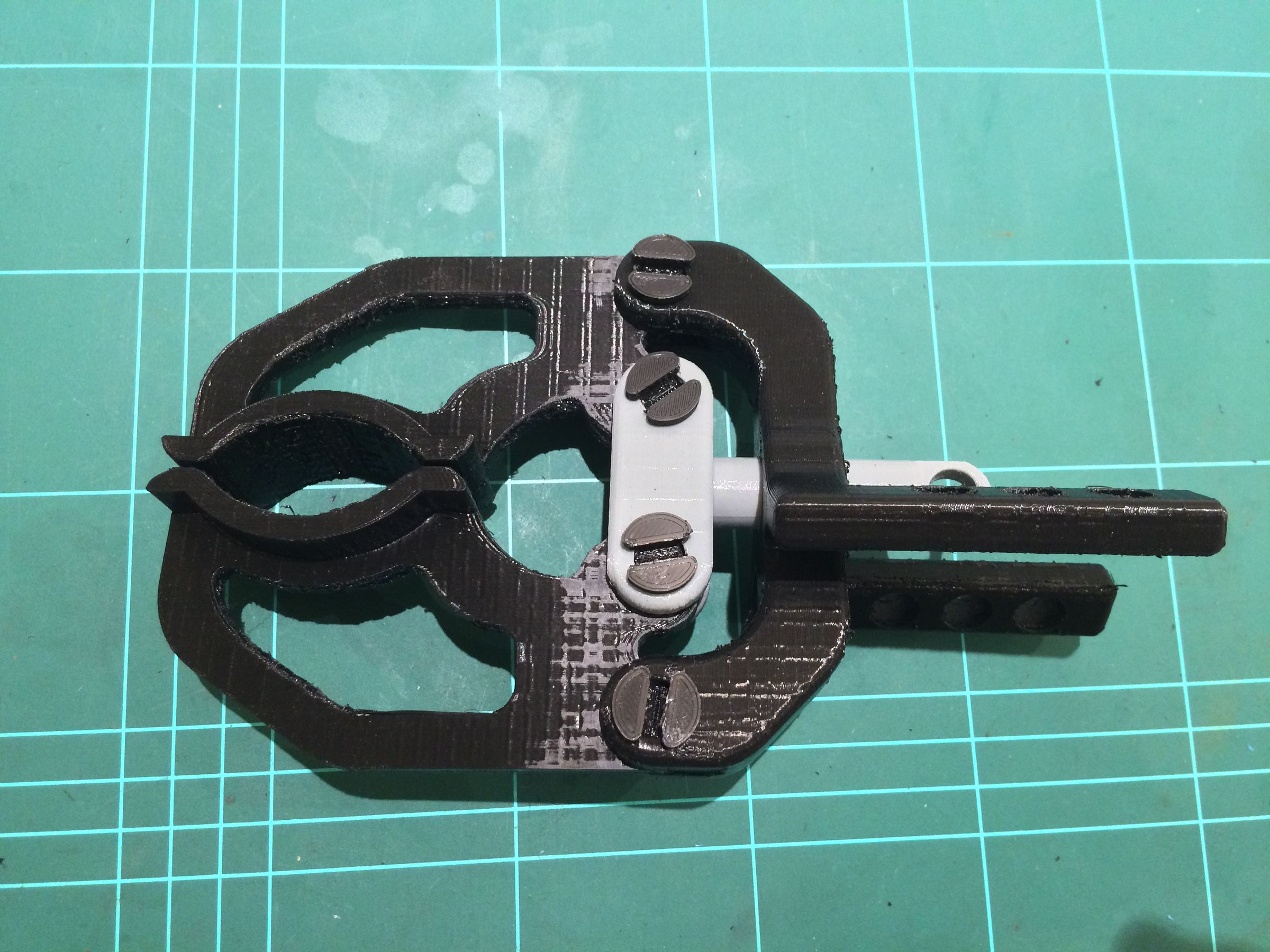 Black Ram Hand (Robotic/Prosthetic Hybrid) : 8 Steps (with Pictures ...