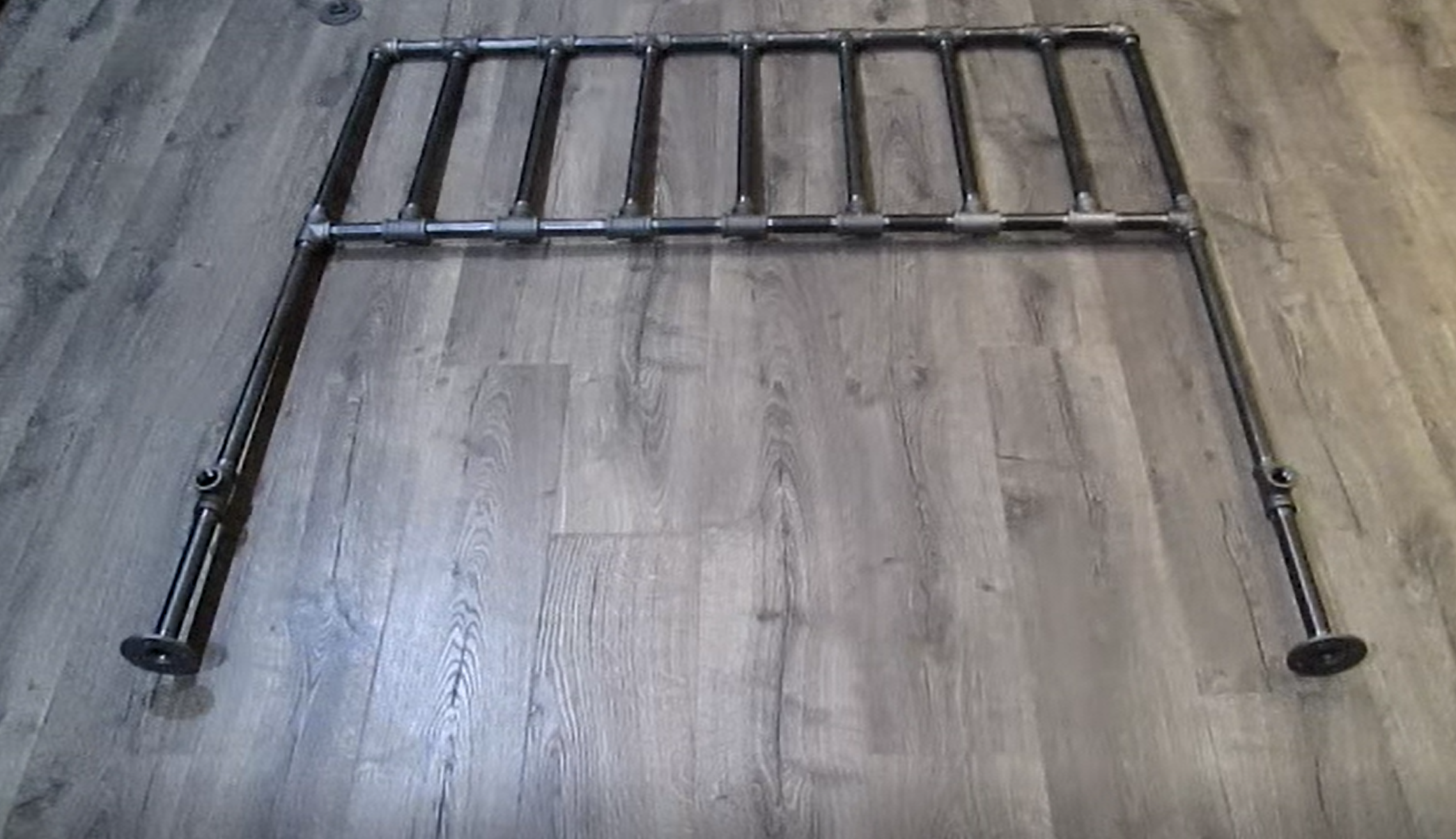 DIY Pipe Bed With NO Tools! : 7 Steps - Instructables