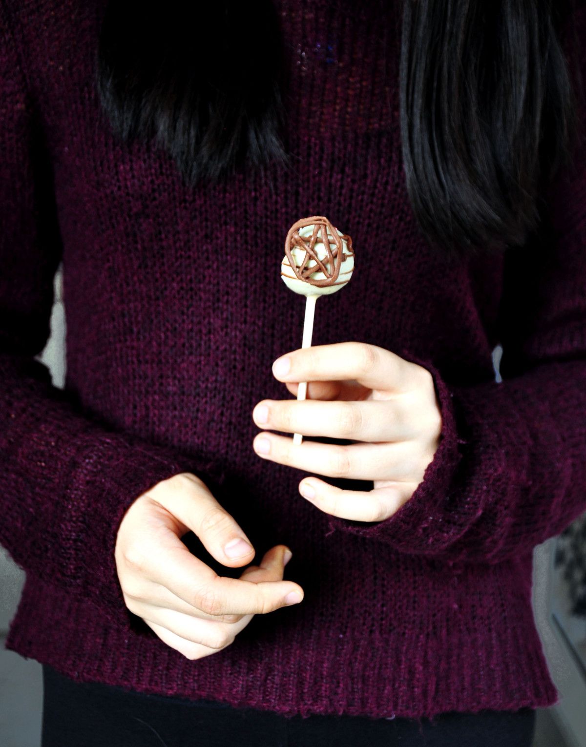 Supernatural Castiel Cake Pops : 8 Steps - Instructables