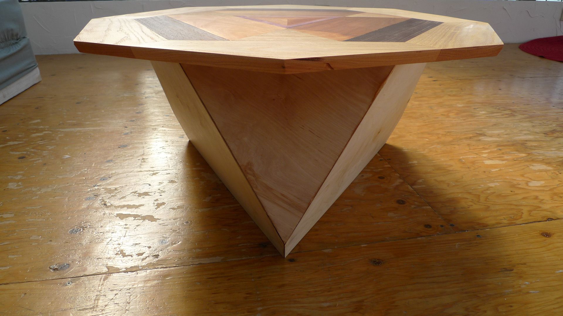 Tetra Table : 24 Steps (with Pictures) - Instructables