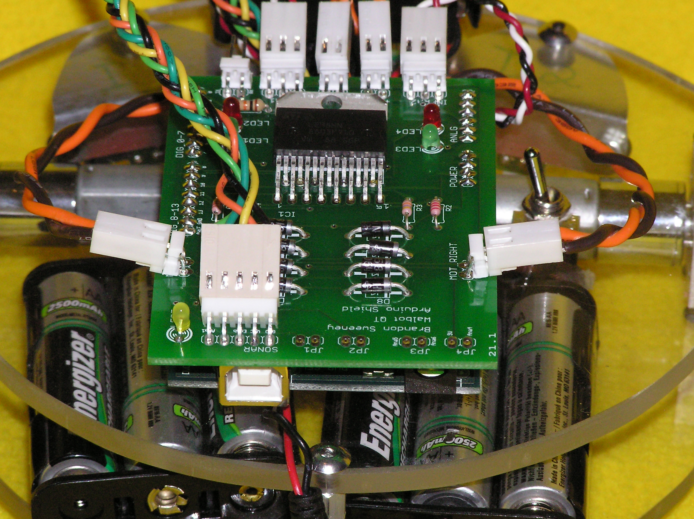 Make a Wall Avoiding Robot! : 6 Steps (with Pictures) - Instructables