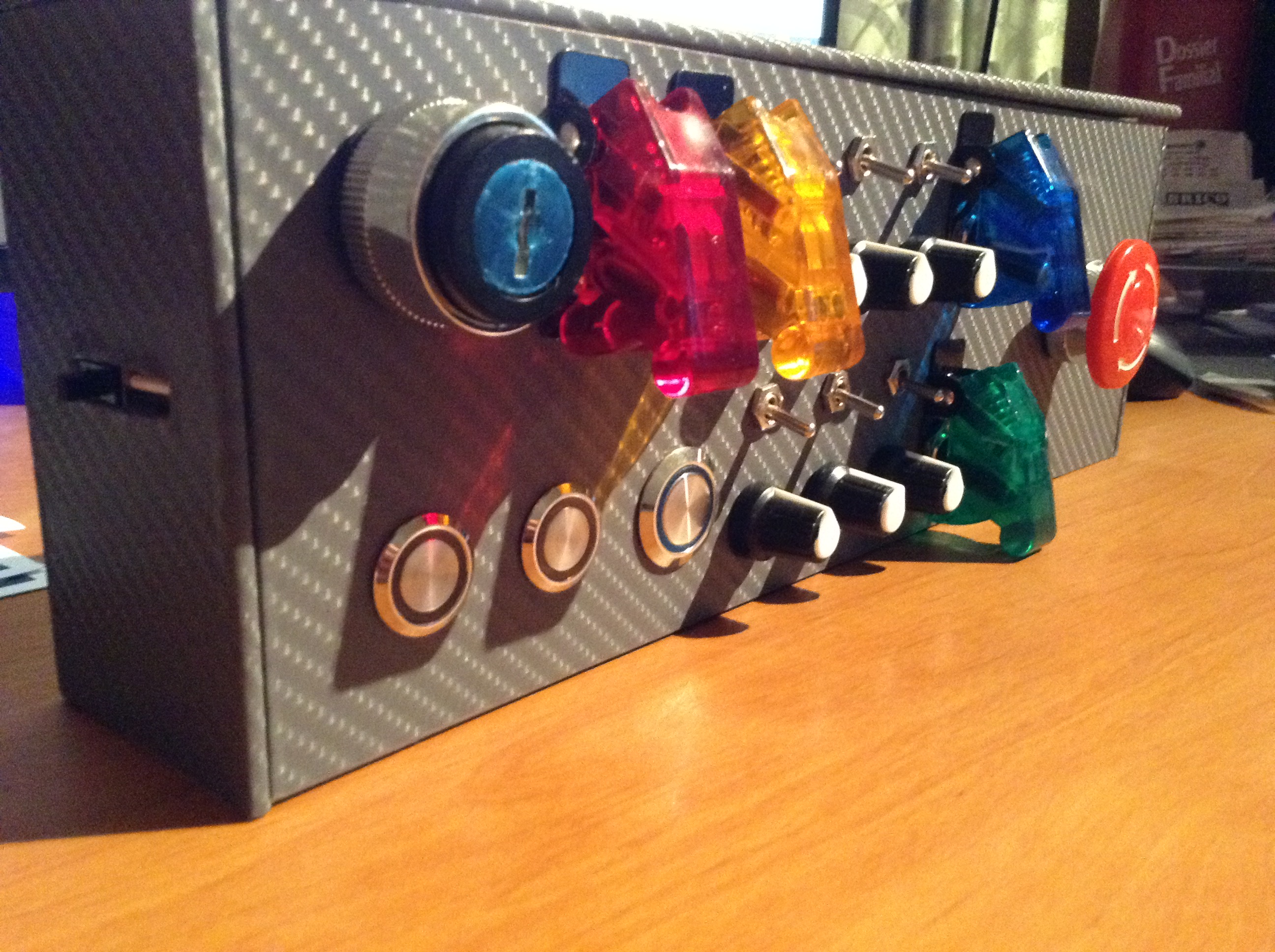 Computer Control Box : 10 Steps (with Pictures) - Instructables