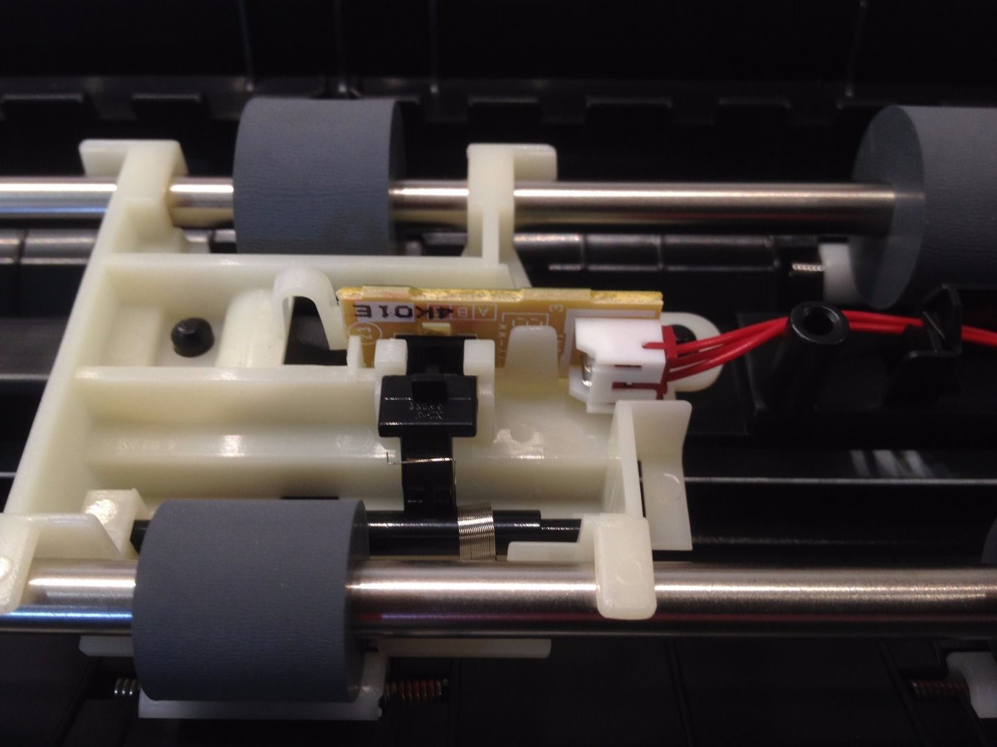 Disassembling a Brother MFC-J450DW Printer : 31 Steps - Instructables