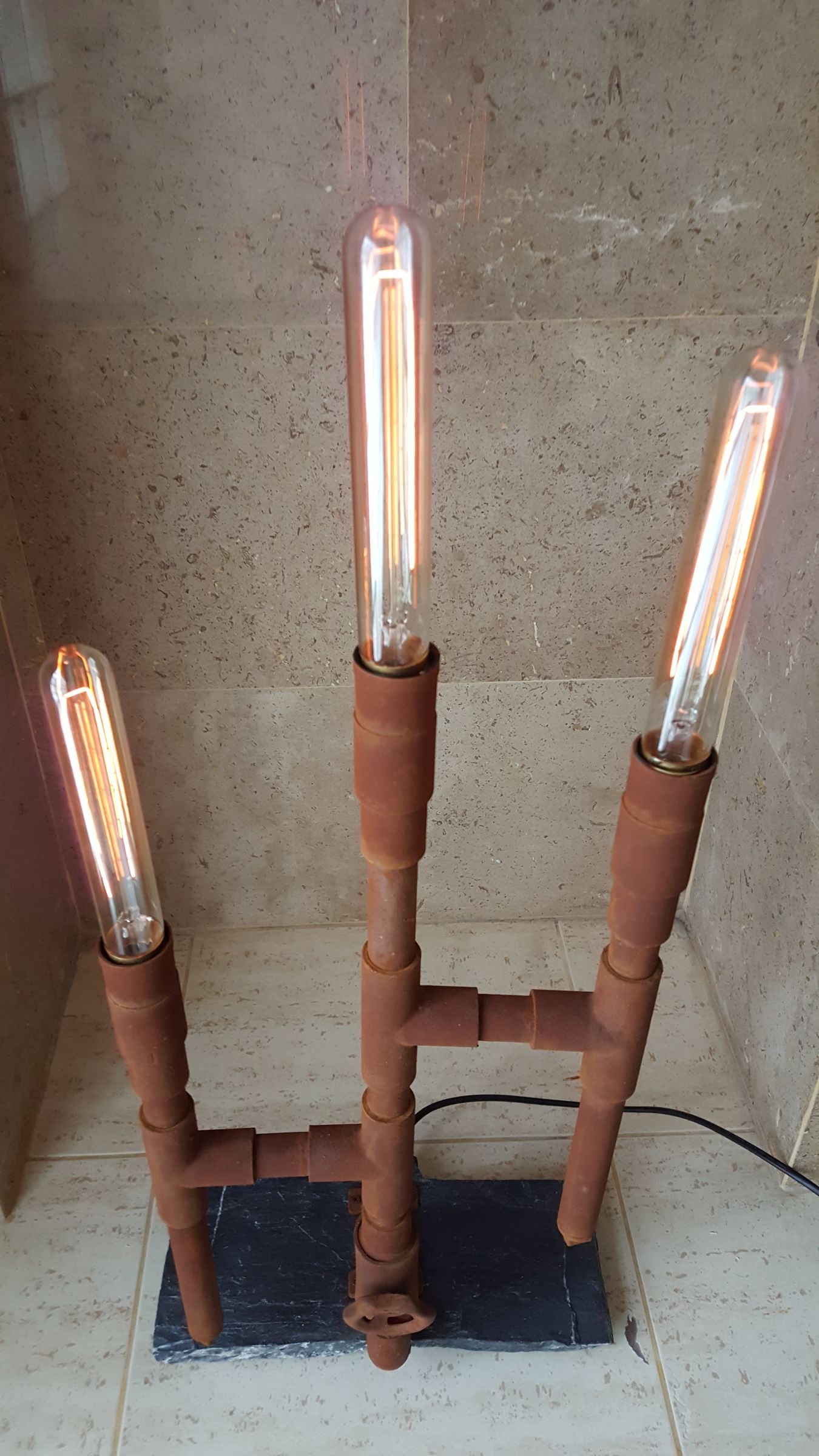 The FAMILY Lamp : 3 Steps - Instructables