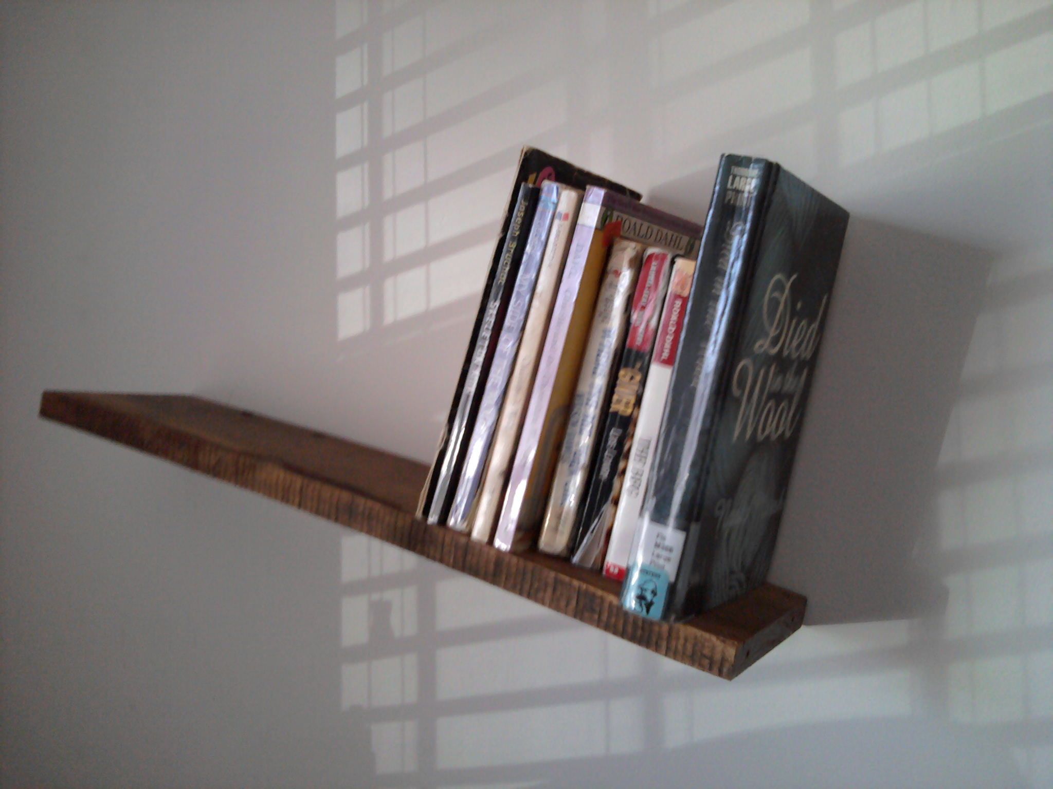 Slanted Shelf : 3 Steps - Instructables