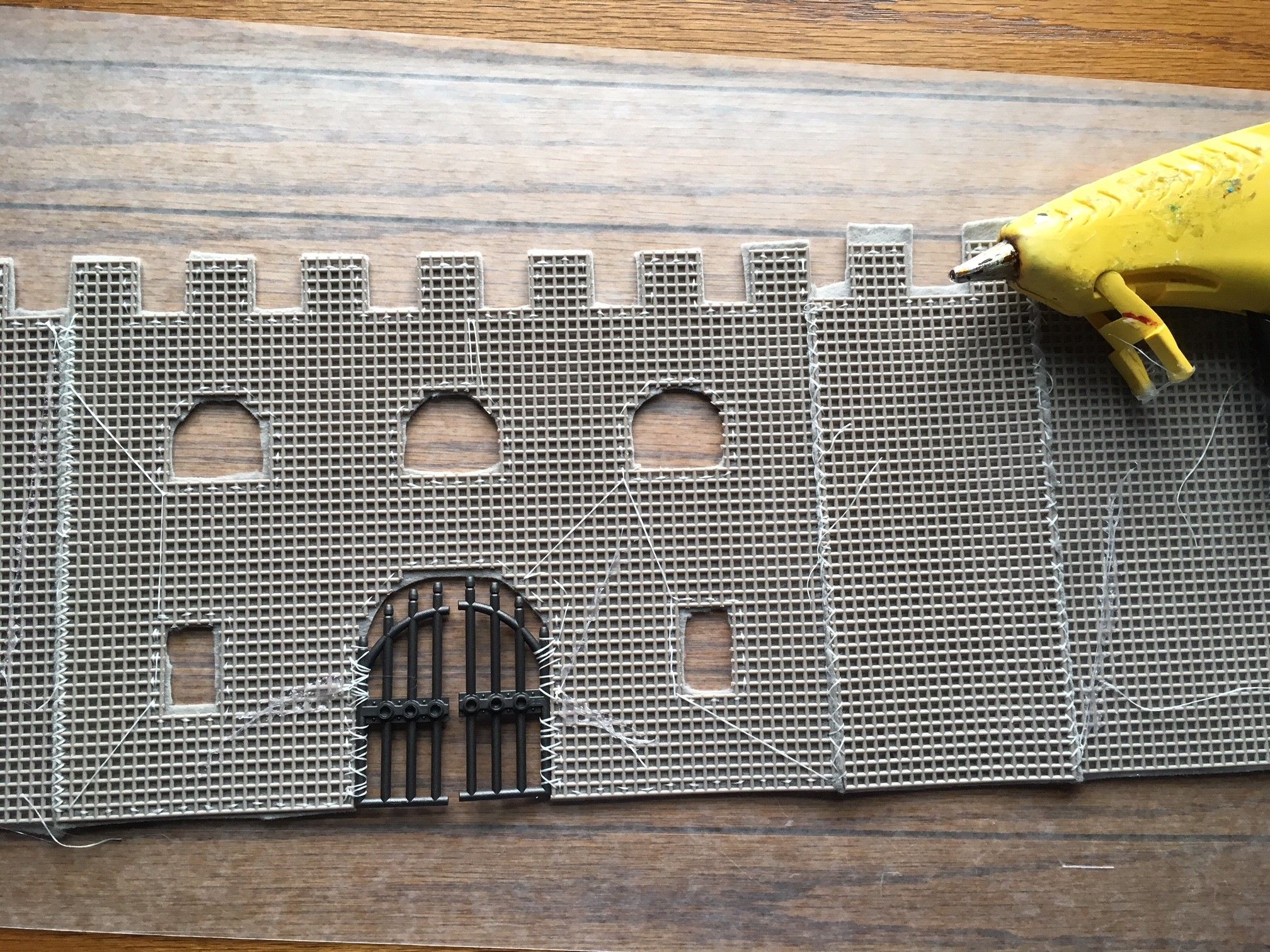 Felt and Plastic Canvas Castle : 17 Steps (with Pictures) - Instructables