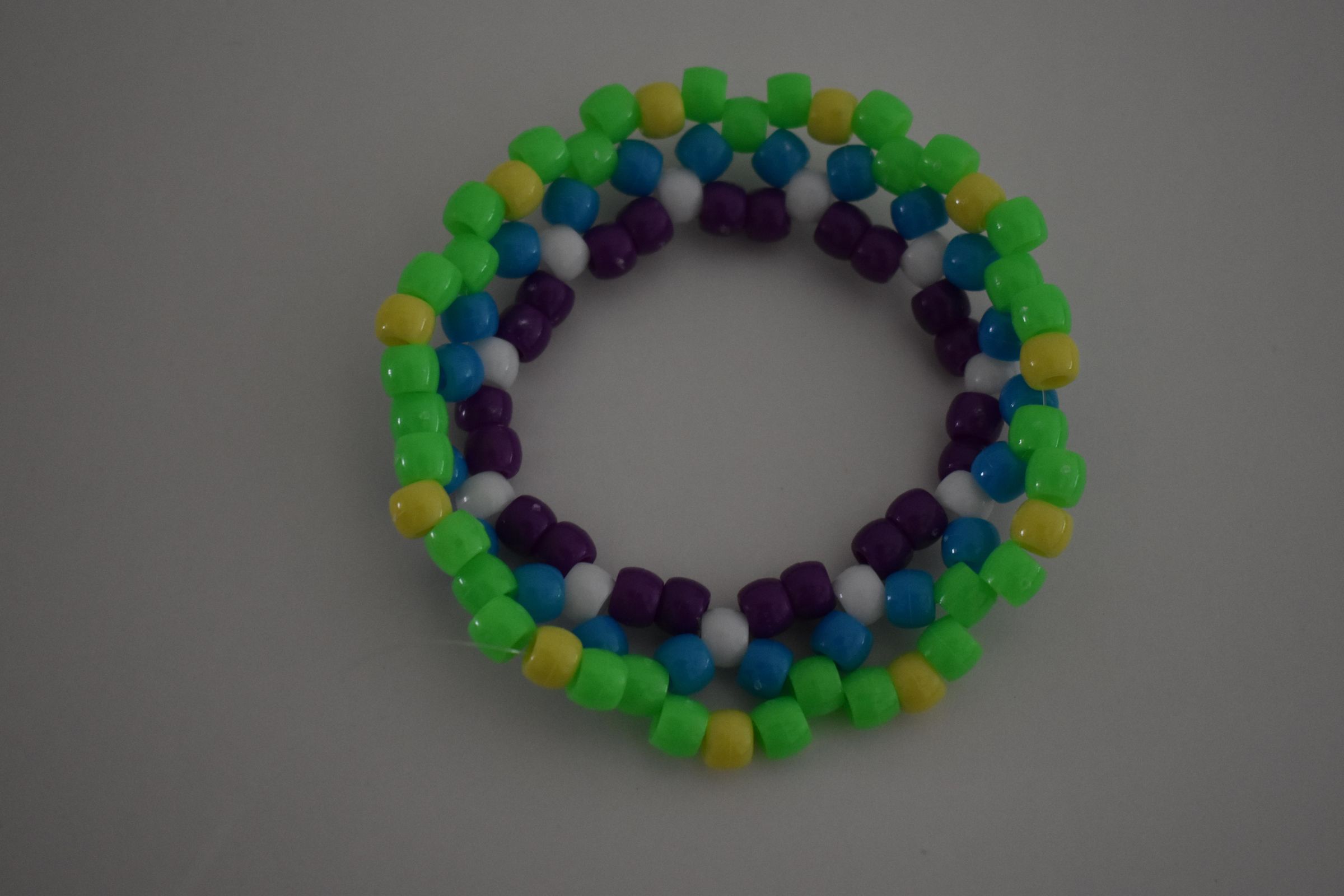 Rainbow 3D Kandi Cuff : 11 Steps (with Pictures) - Instructables